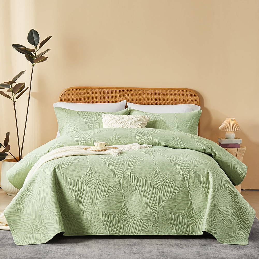 Davulos King Size Quilt Set 3 Pieces,Lightweight Sage Green Bedspread Coverlet Leaf Pattern ...