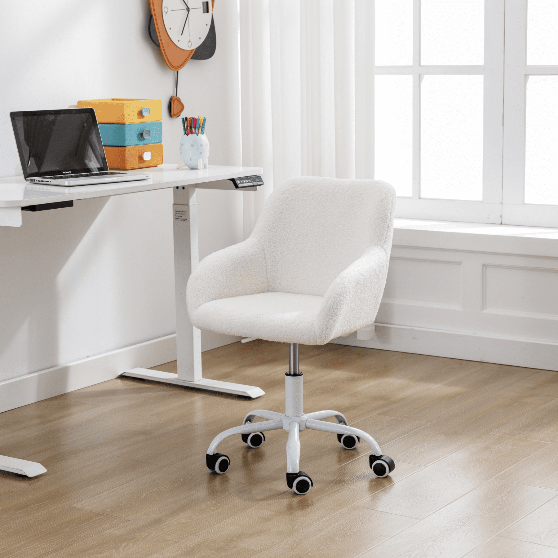 Dayalane Kids Desk Chair, Adjustable Swivel Faux Fur Study Chair with ...