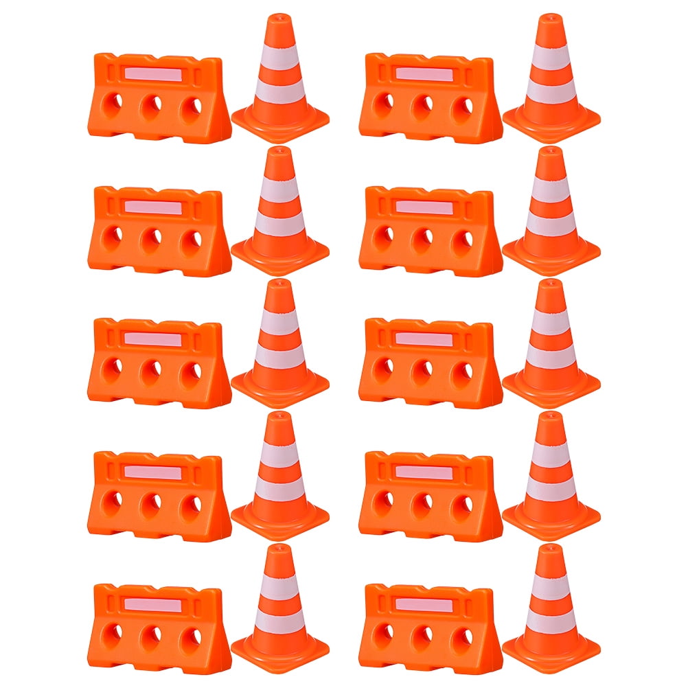 Dayesque 20 Pcs Kids Road Signs Miniature Plastic Traffic Cones Mini ...