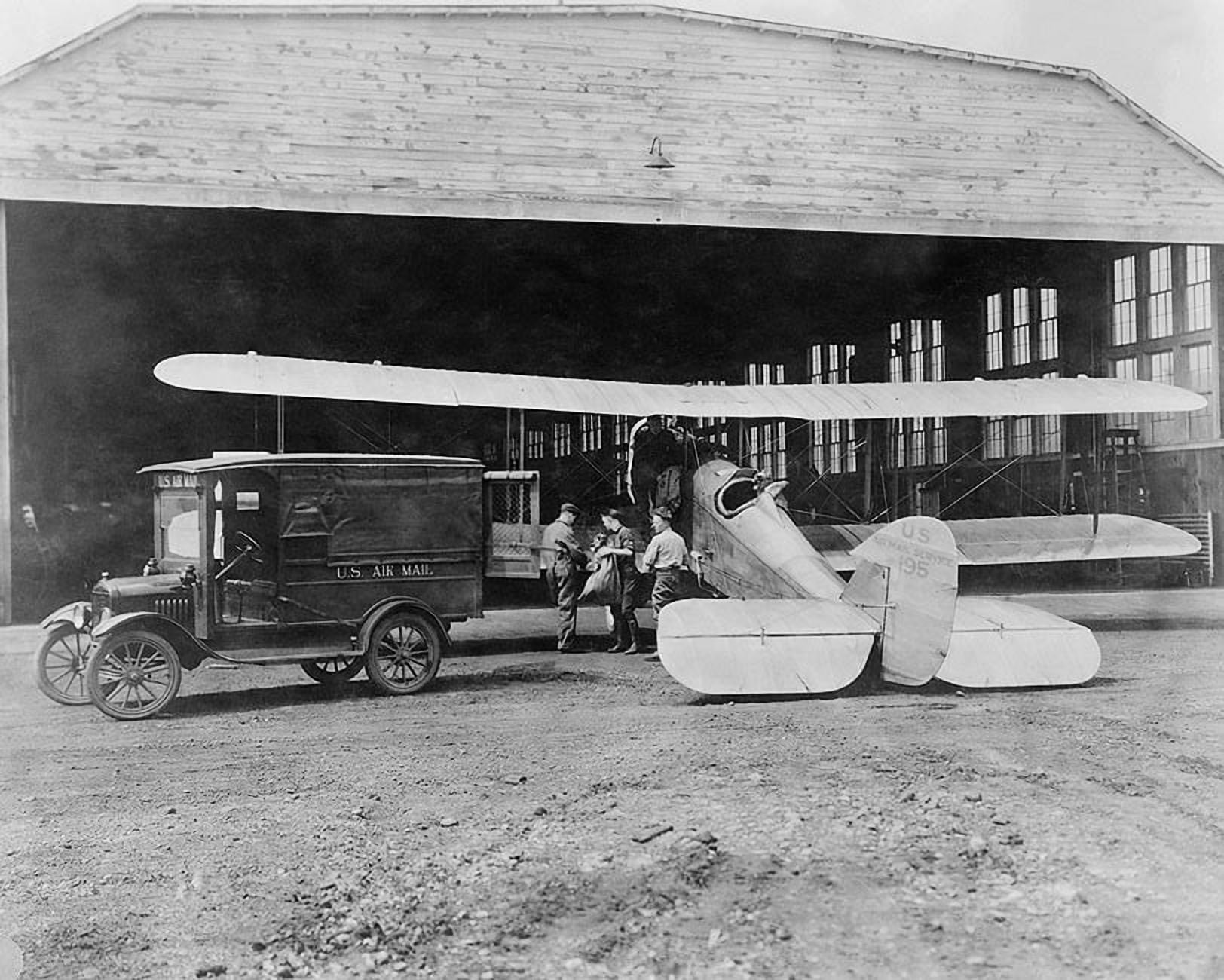 De Havilland DH-4 Mail Airplane - 20x30 Inch Glossy Laminated Aviation ...