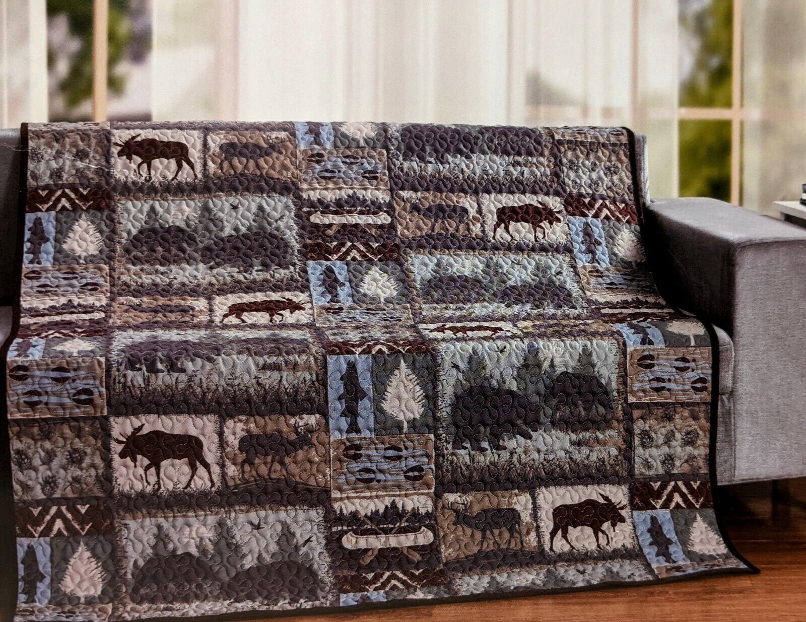 De Leon Collections 62290 60 x 50 in. Its a Wildlife Patchwork ...
