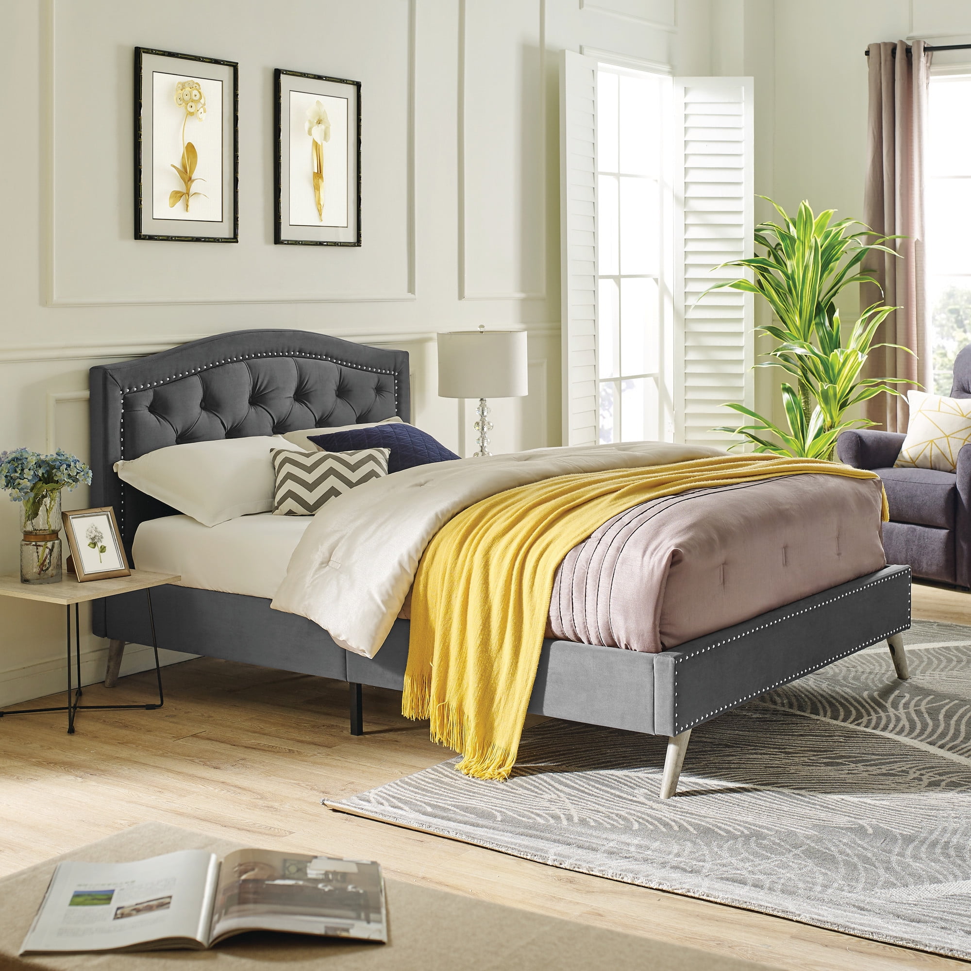 DeCoro Austin Diamond Tufted Upholstered Platform Bed | Headboard and ...