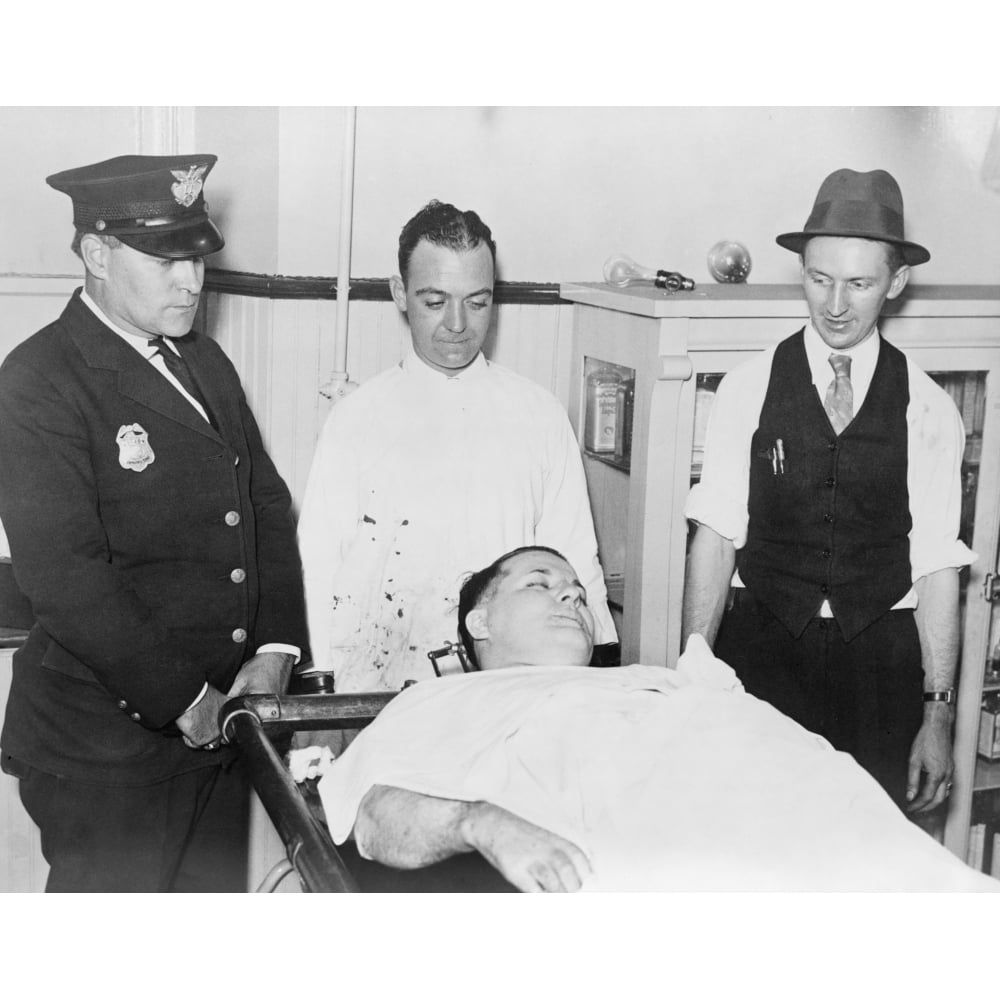 Dead Body Of Charles 'Pretty Boy' Floyd On A Gurney With Police ...