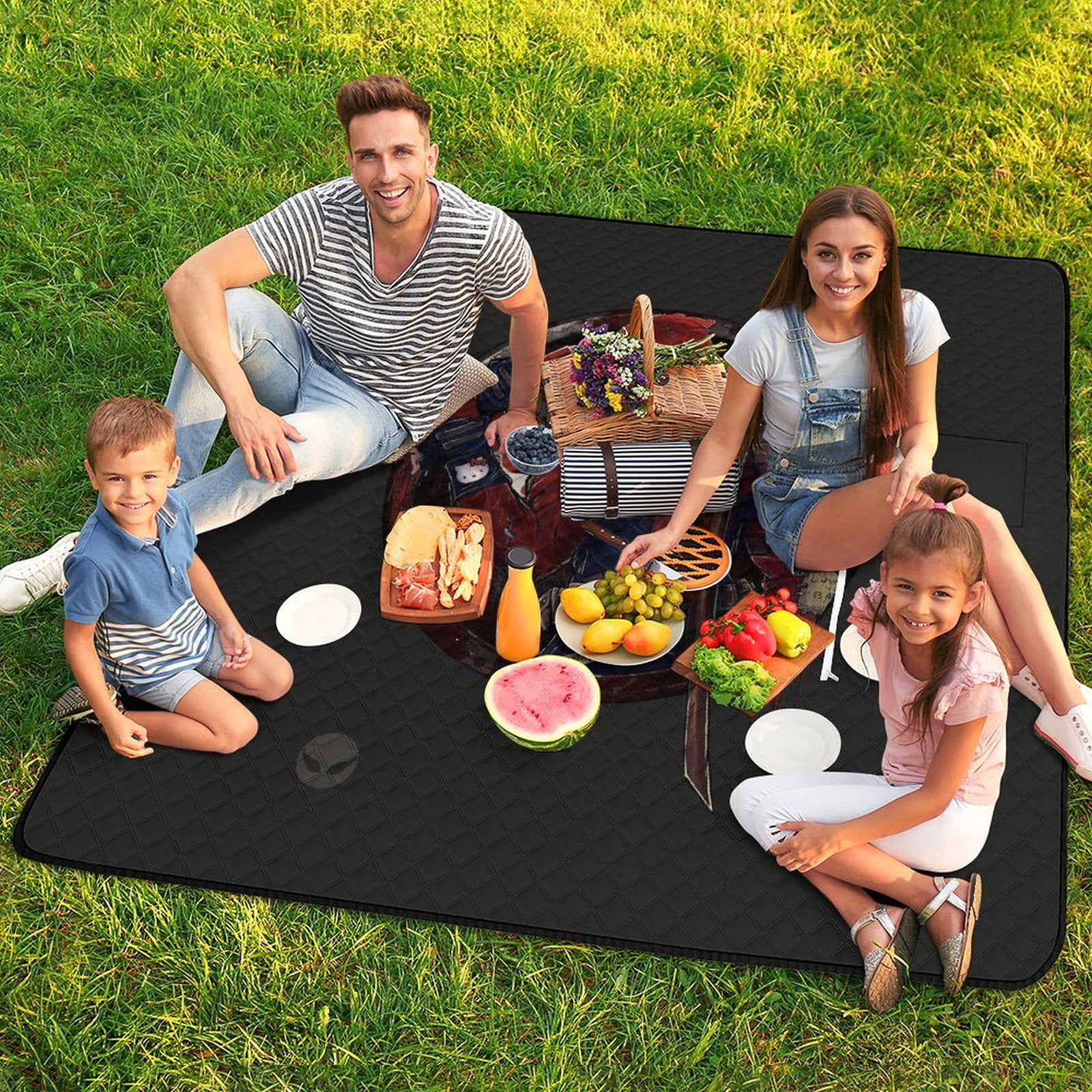 Deadpool Picnic Blankets 78"x78" Extra Large Outdoor Blanket Beach ...
