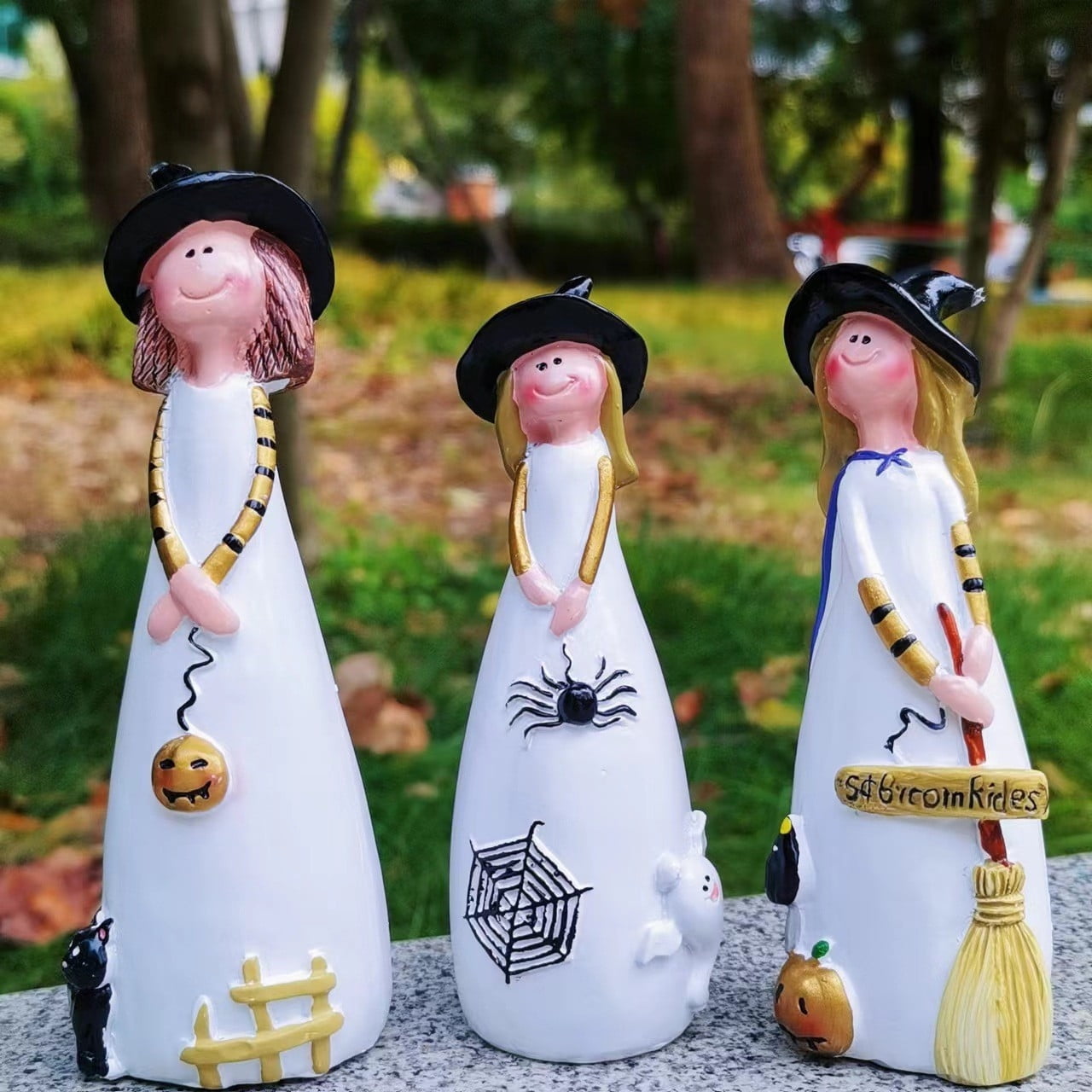 Halloween Witches Figurine Tabletop Decor,Resin Witch Statues ...