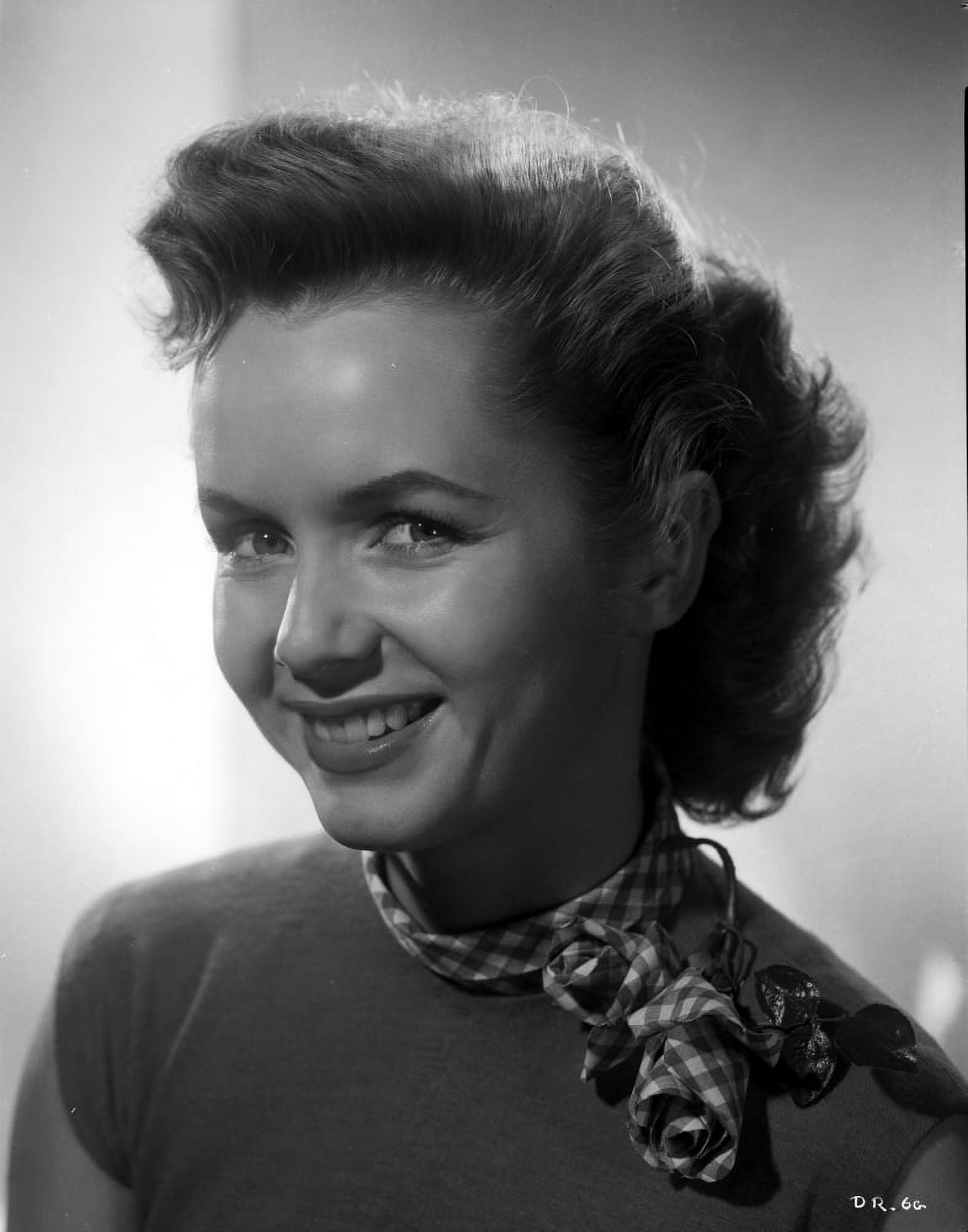 Debbie Reynolds on a Checkered Handkerchief Around Neck and smiling ...