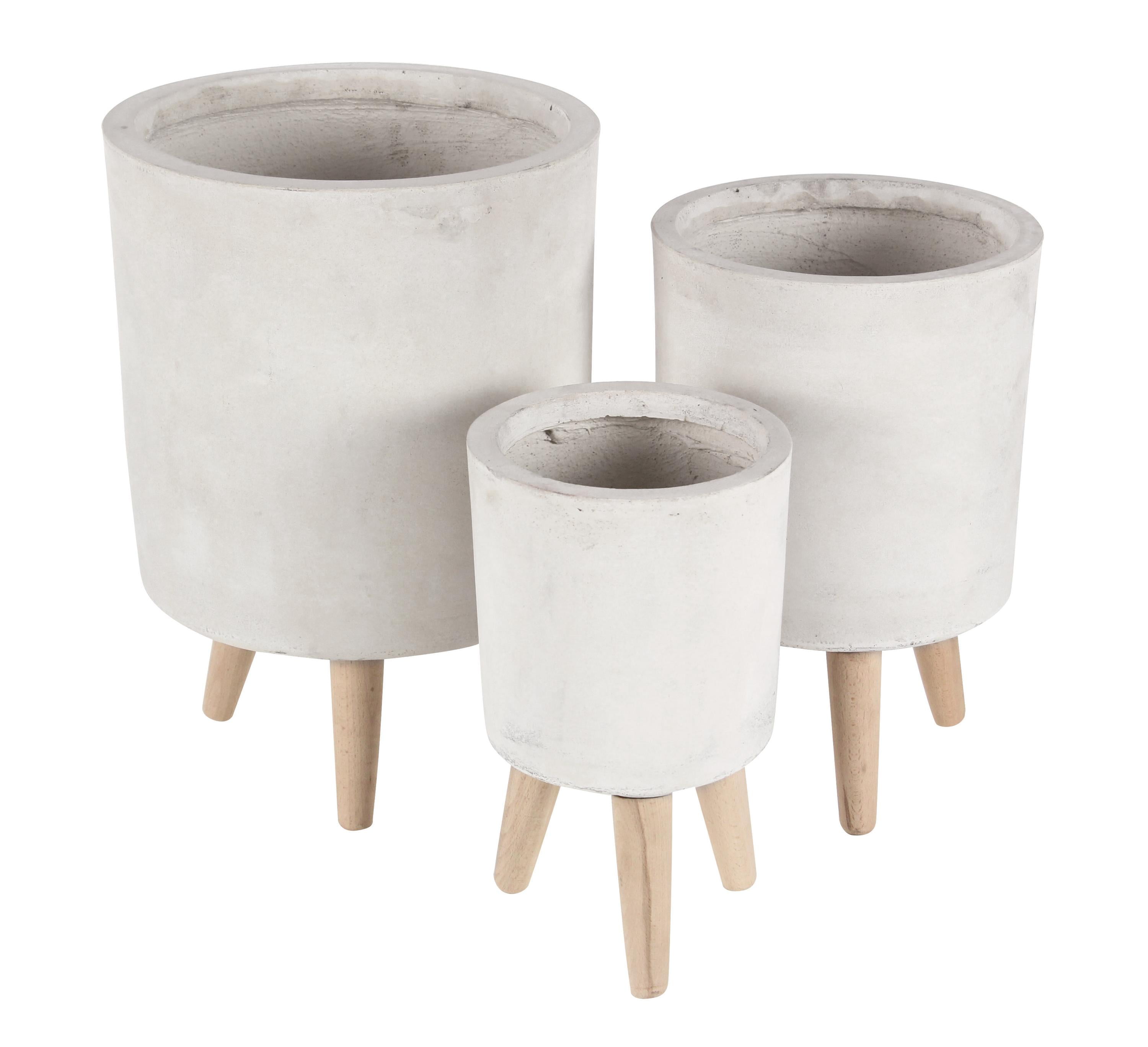 DecMode 12", 15", 17"H White Fiberclay Ceramic Planter with Wood Legs ...