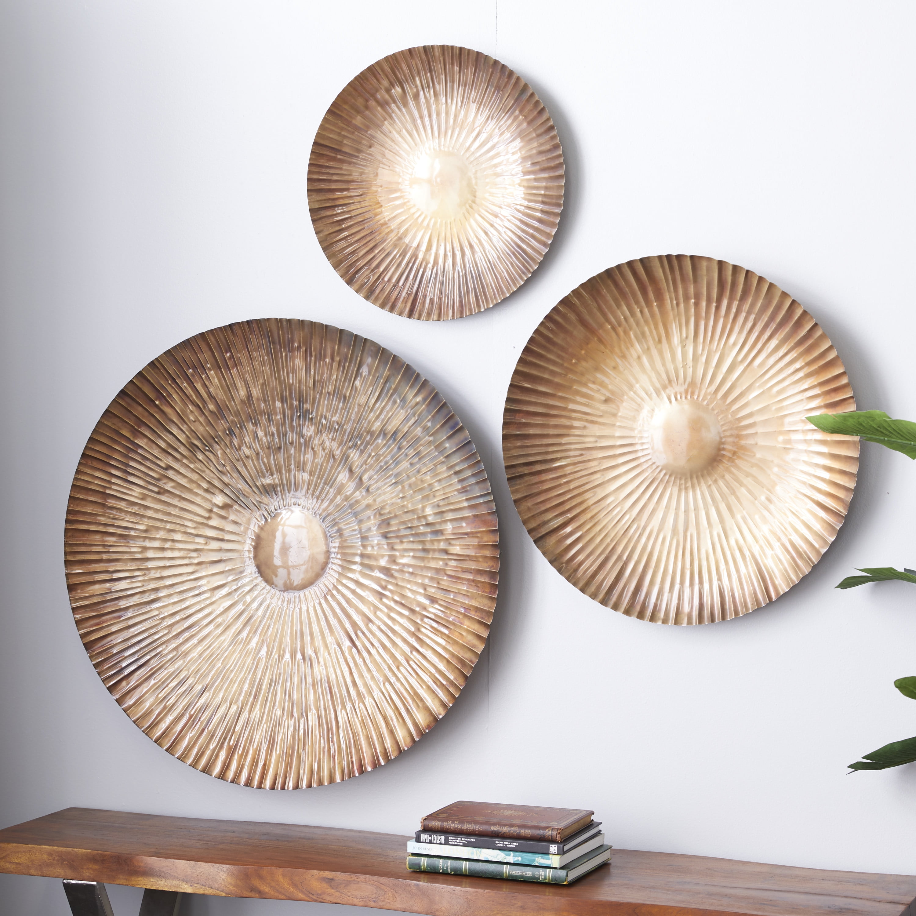 DecMode Gold Metal Glam Wall Decor, Set of 3 - Walmart.com