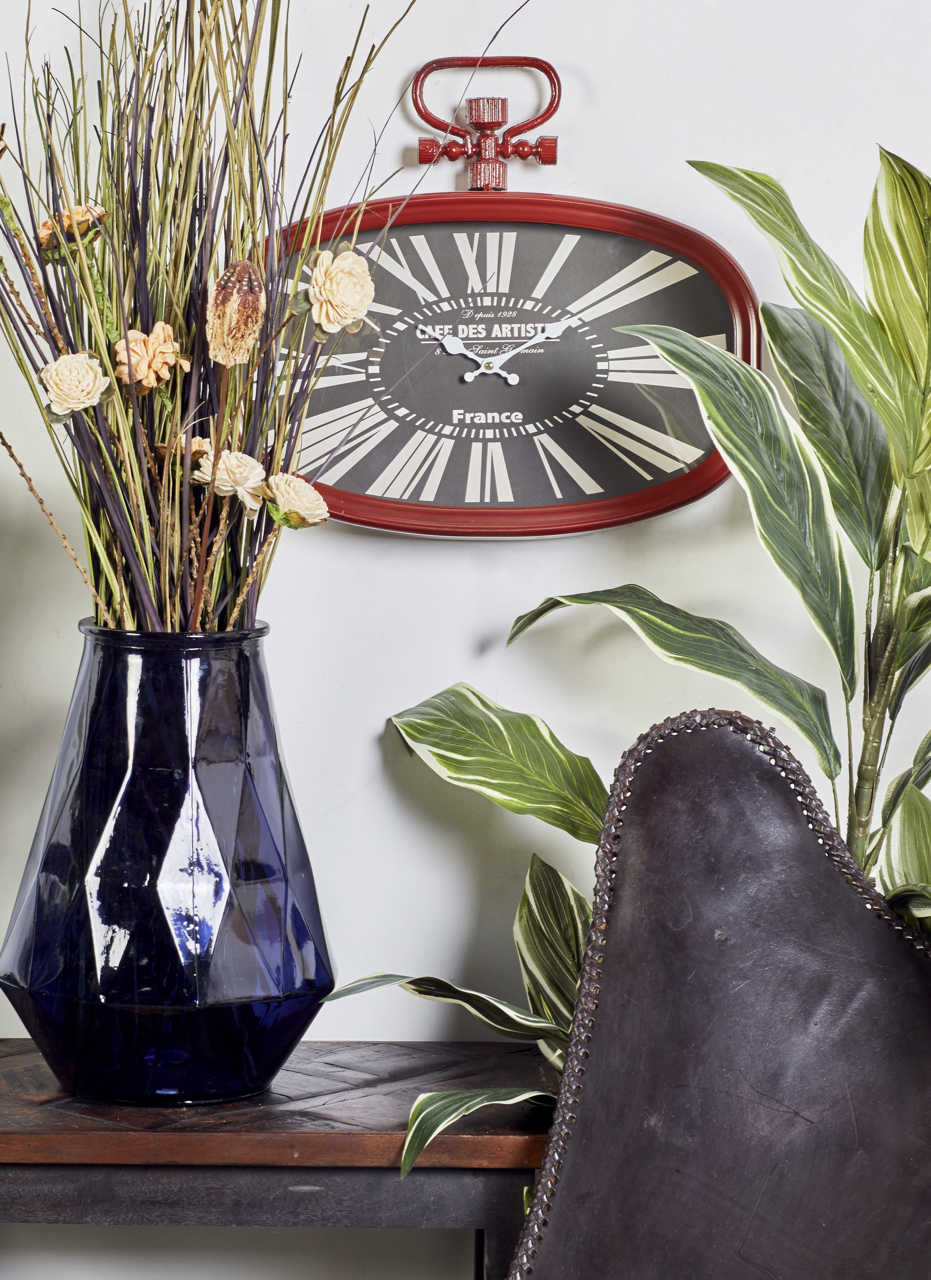 DecMode Vintage French Style Rounded Rectangle Red Metal Wall Clock ...