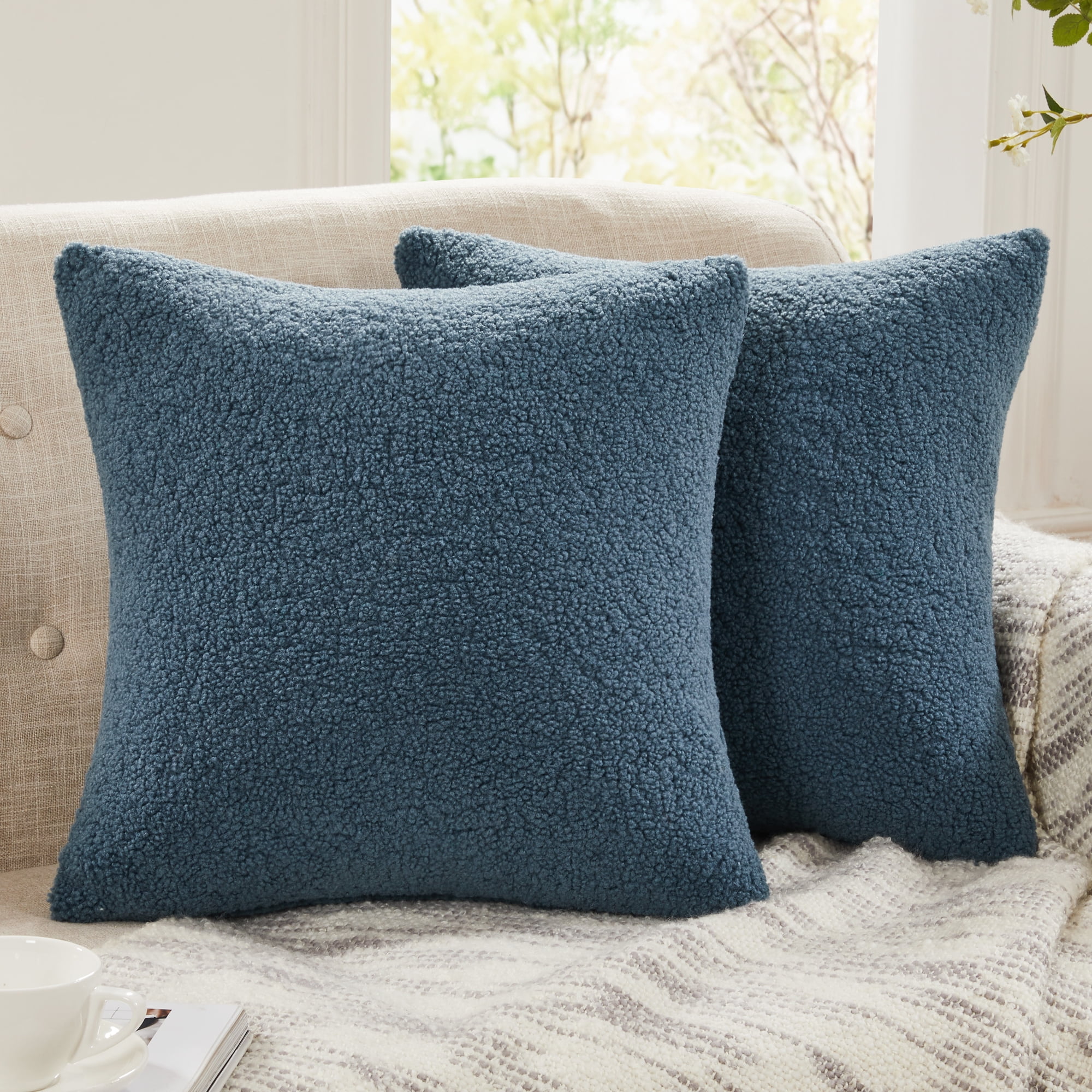 Deconovo Curly Wool Pillow Covers for Sofa, Boucle Textured Throw ...