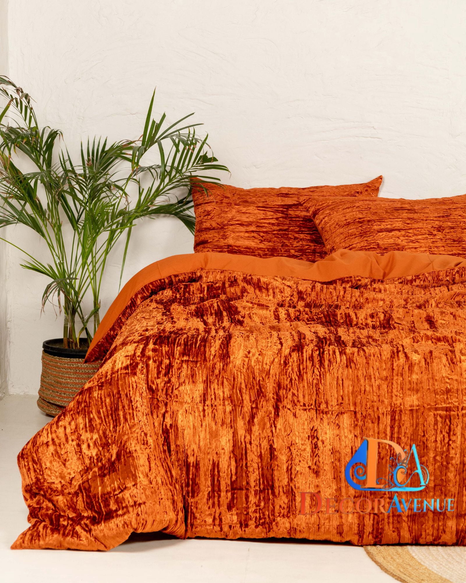 DecorAvenue Rust Crushed Rayon Velvet Duvet Cover 3 Pcs Set Queen Size ...