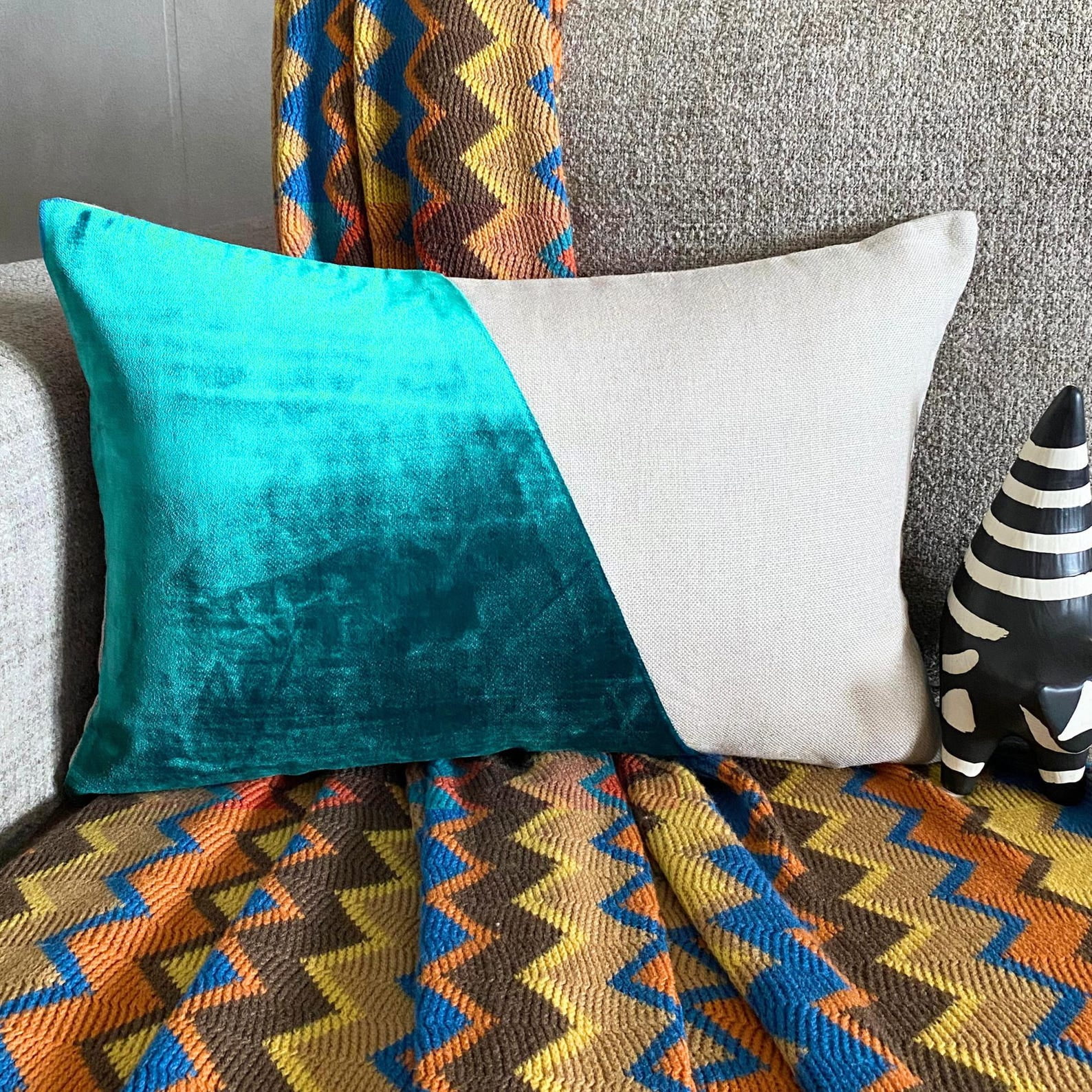 Decorative Blue 12"x24" (30x60 cm) Lumbar Pillow Cover, Velvet ...