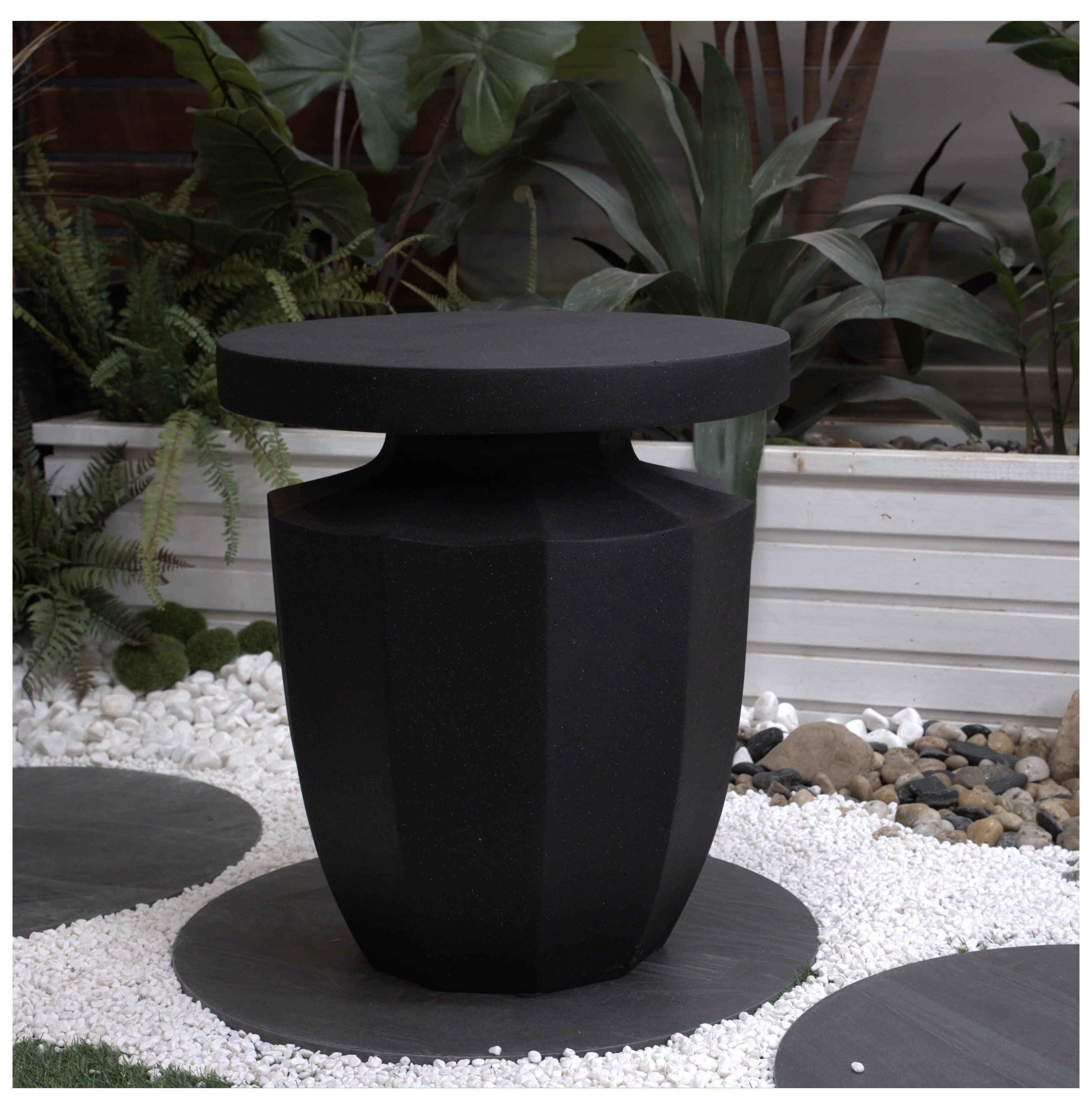 Decorative Garden End Table, 20.3" H Modern Heavy Duty Patio Sturdy Faux Terrazzo Accent Table ...