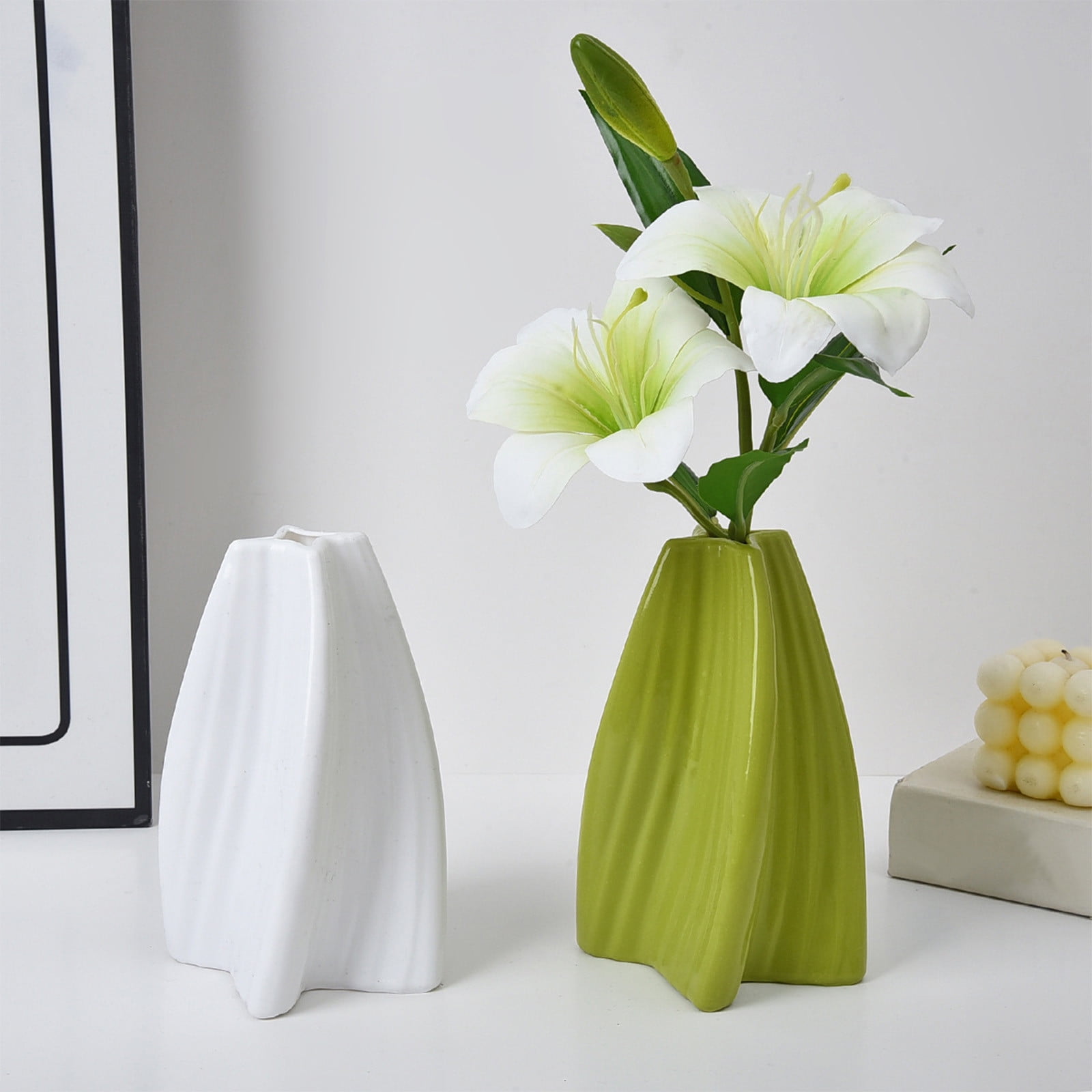 Decorative Plastic Vase, Artificial Flower Holder, Lightweight ...