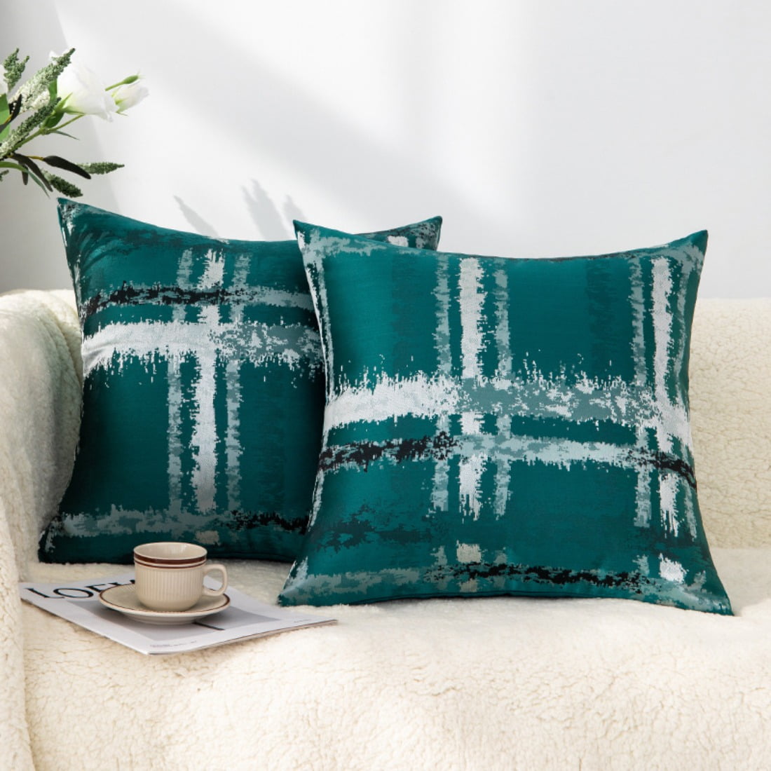 Decorative Throw Pillow for Sofa Bed Chair, Abstract Cross Pattern ...