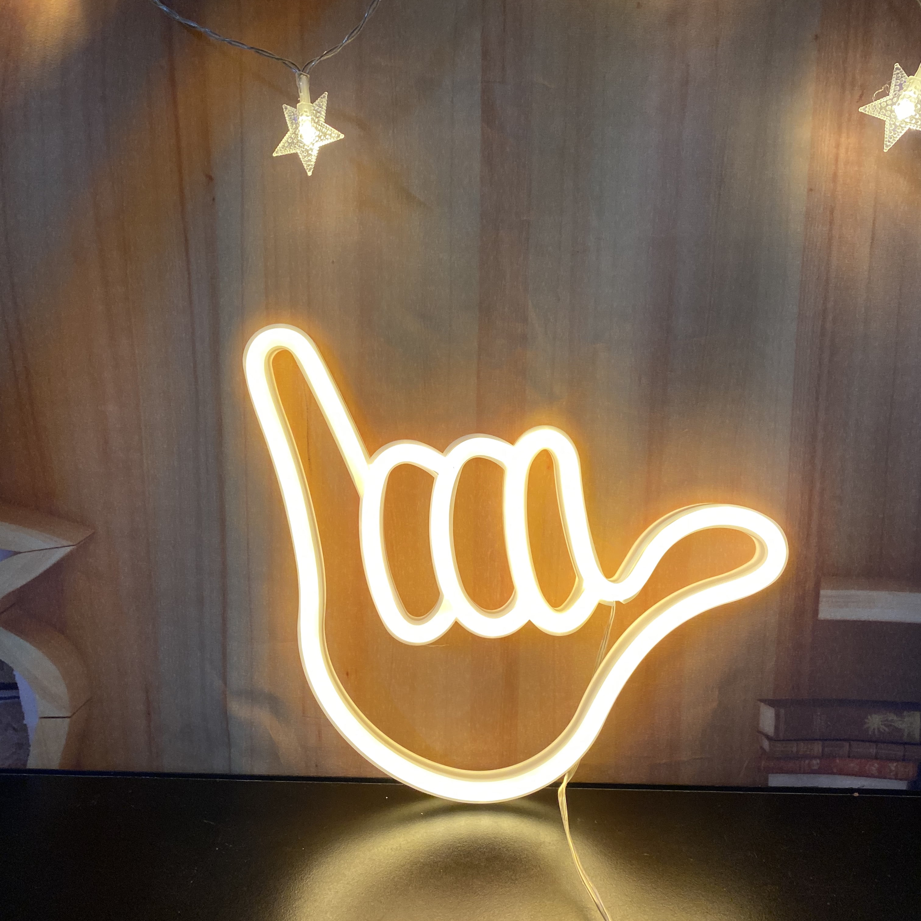 Decorqiao Hand Shape Finger USB or Battery Operated LED Neon Sign ...