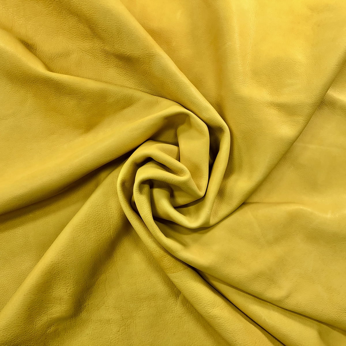 Deer Tan Cowhide Full Hide- Gold (13 to 16 sqft) - Walmart.com