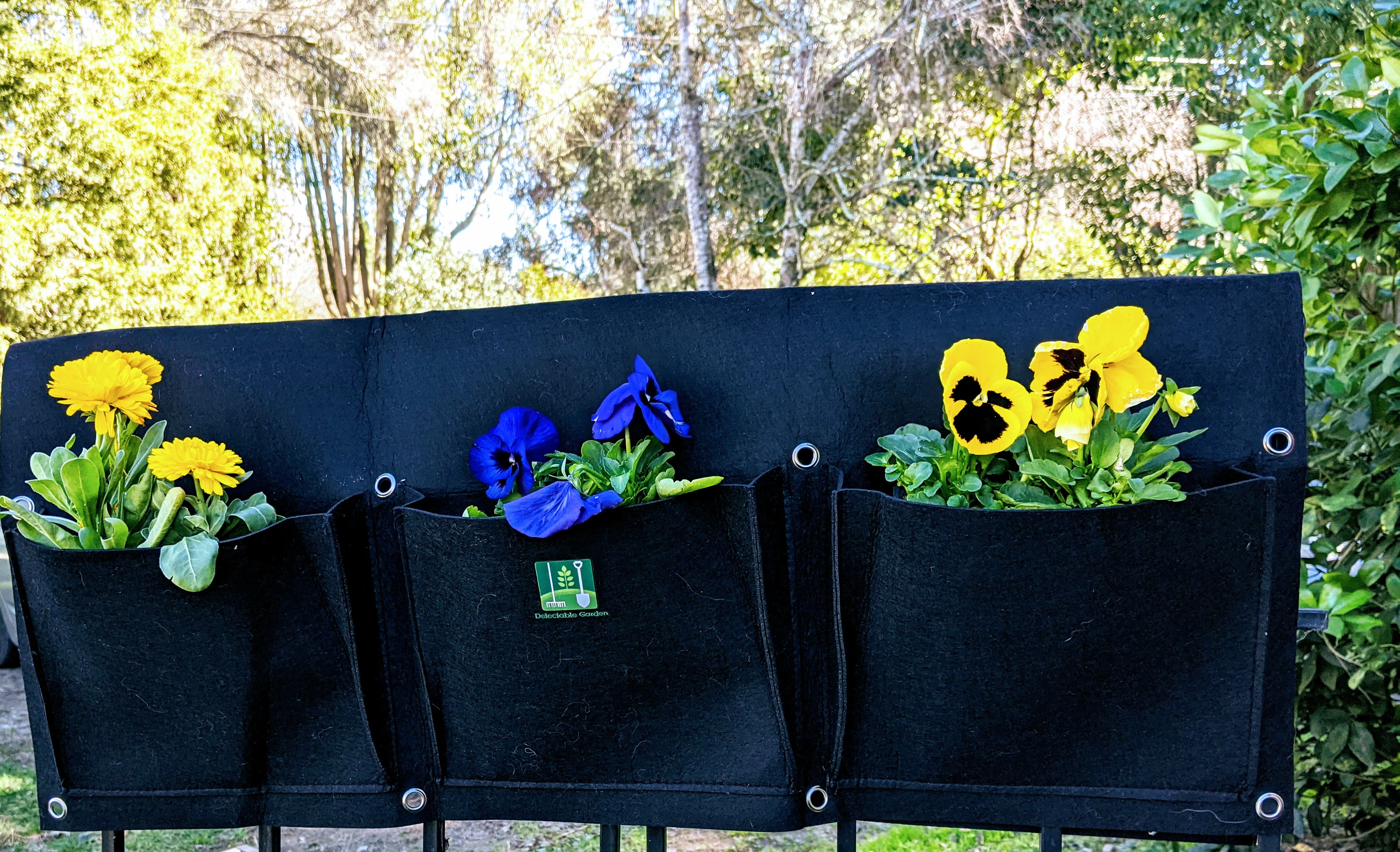 Delectable Garden Cloth 6 Pocket Saddlebag Hanging Fence Fabric Bag ...