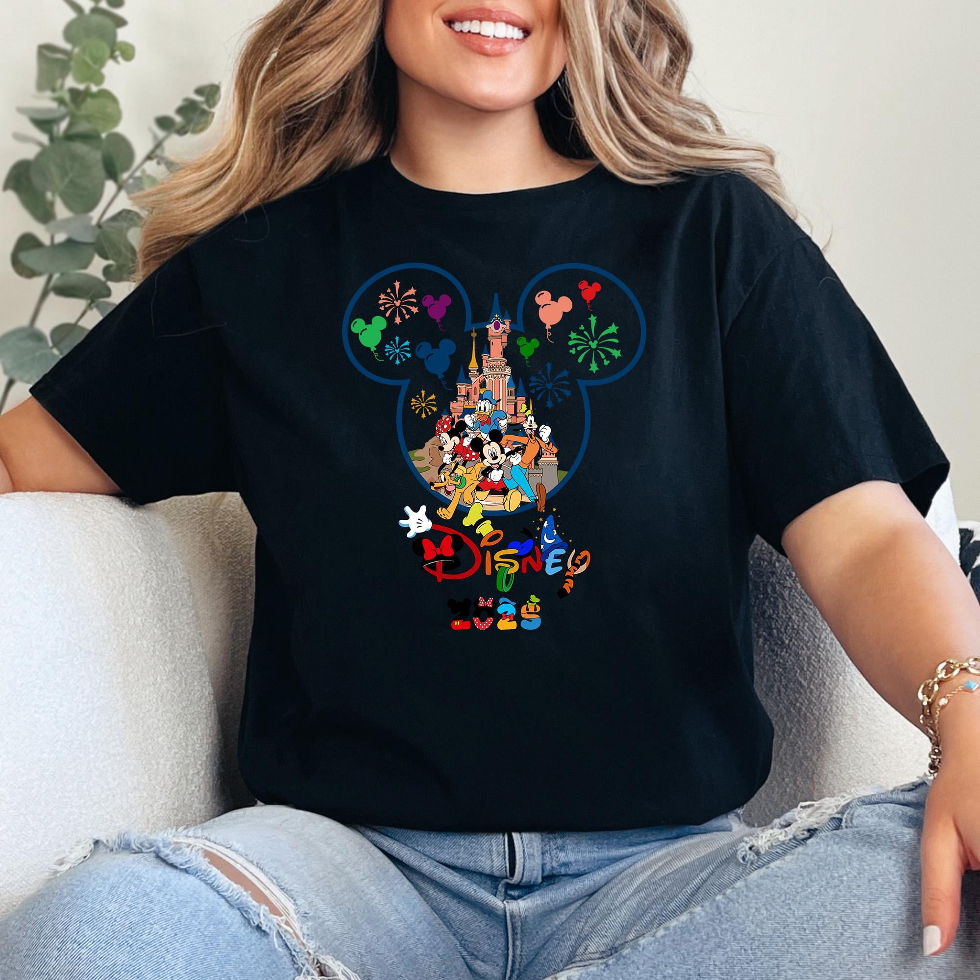 DeliFri Disney Friends 2025 Shirt, Disney Crew Shirt, Disney Castle ...