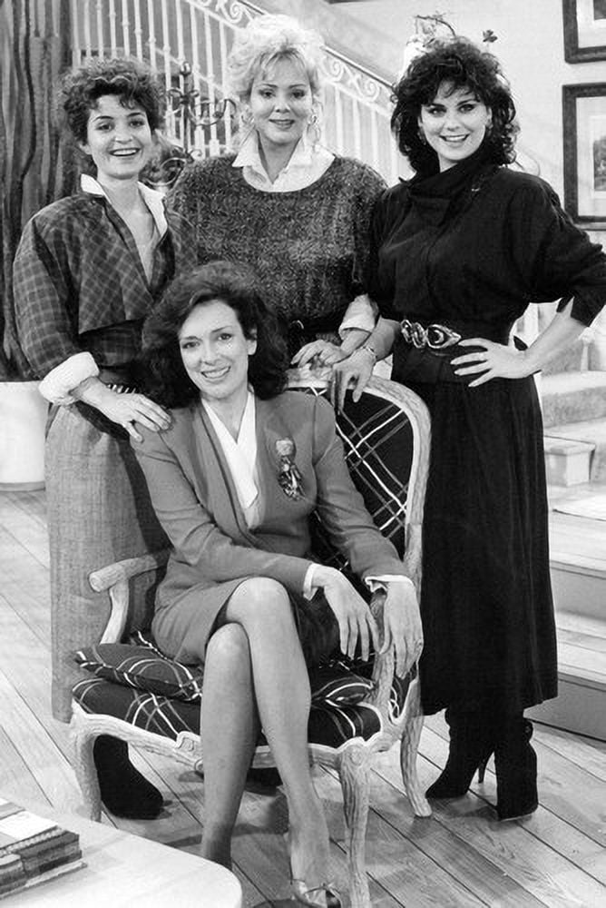 Delta Burke, Dixie Carter, Julia Duffy and Annie Potts in Designing ...