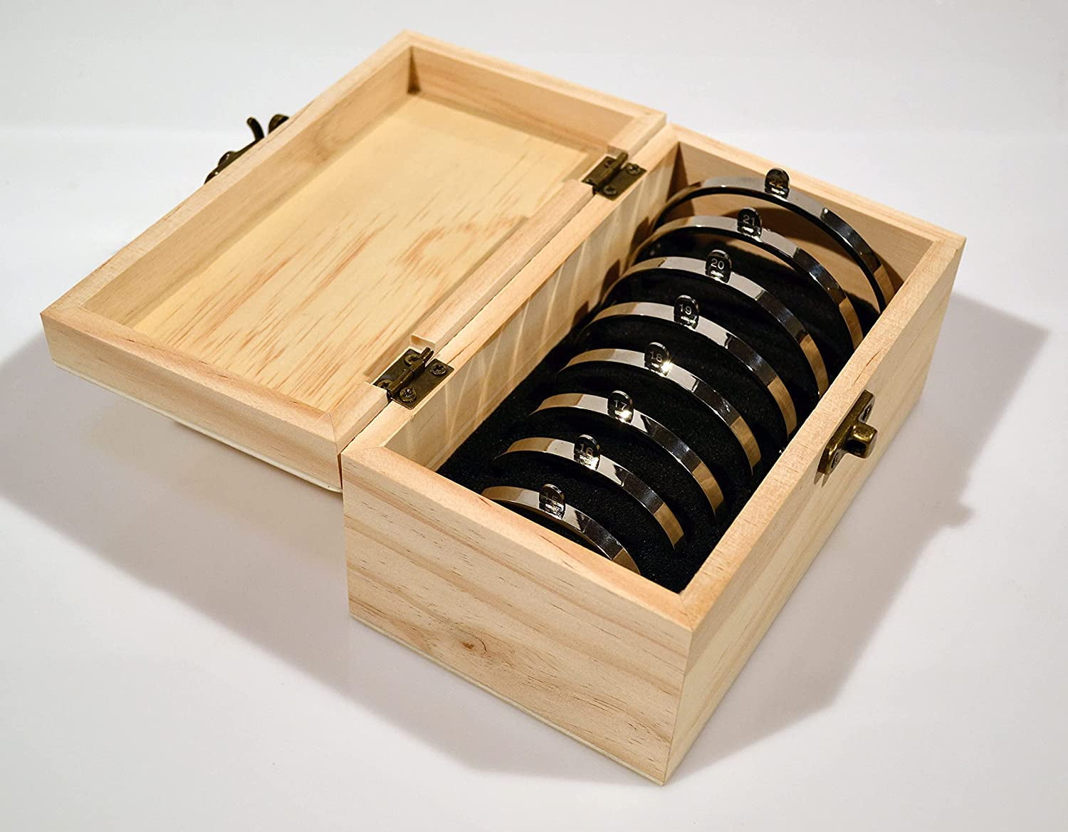 Deluxe Oval Bangle and Bracelet Sizer Set with Clasp - Wrist Size ...