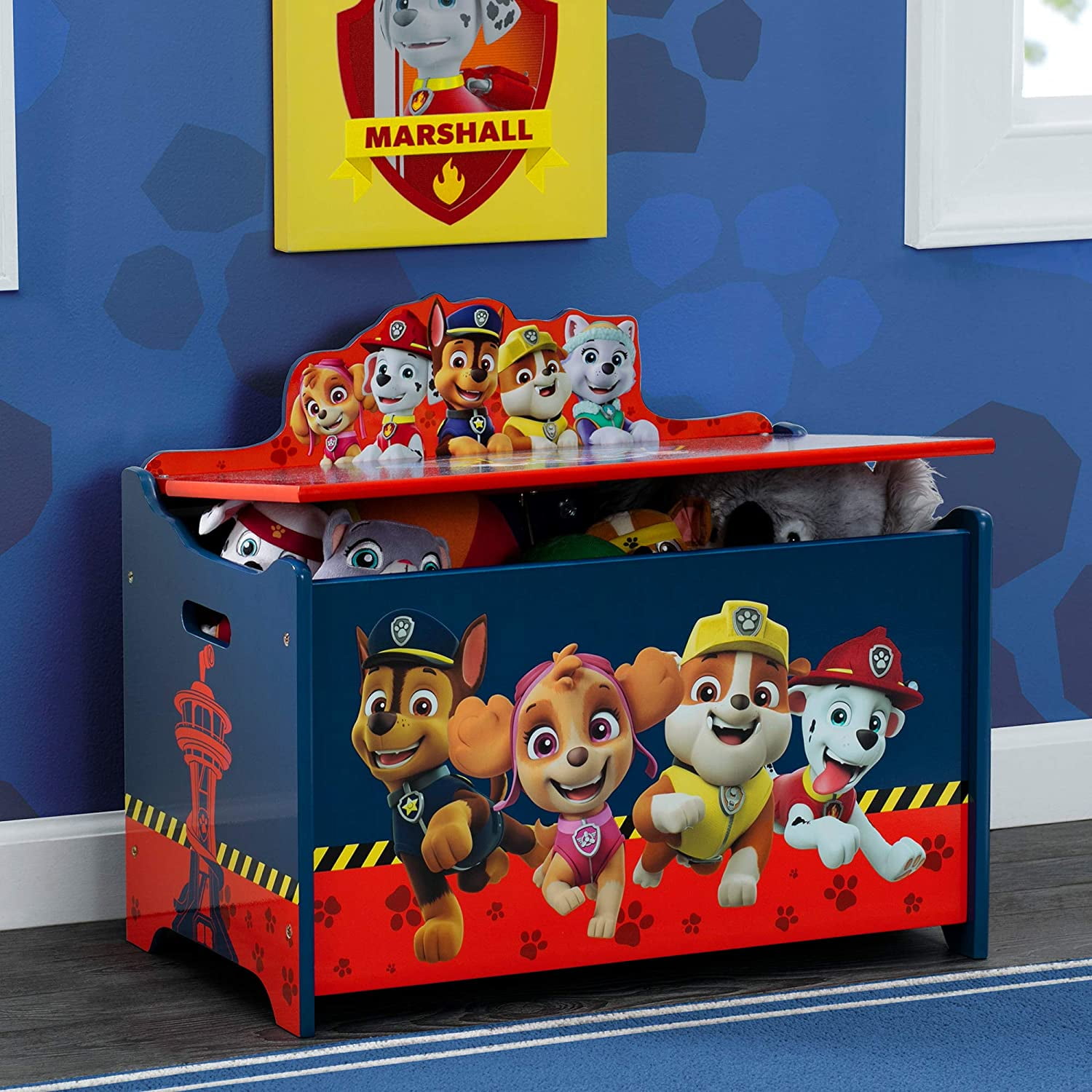 Deluxe Toy Box for Fans, MDF & Wood Construction - Walmart.com