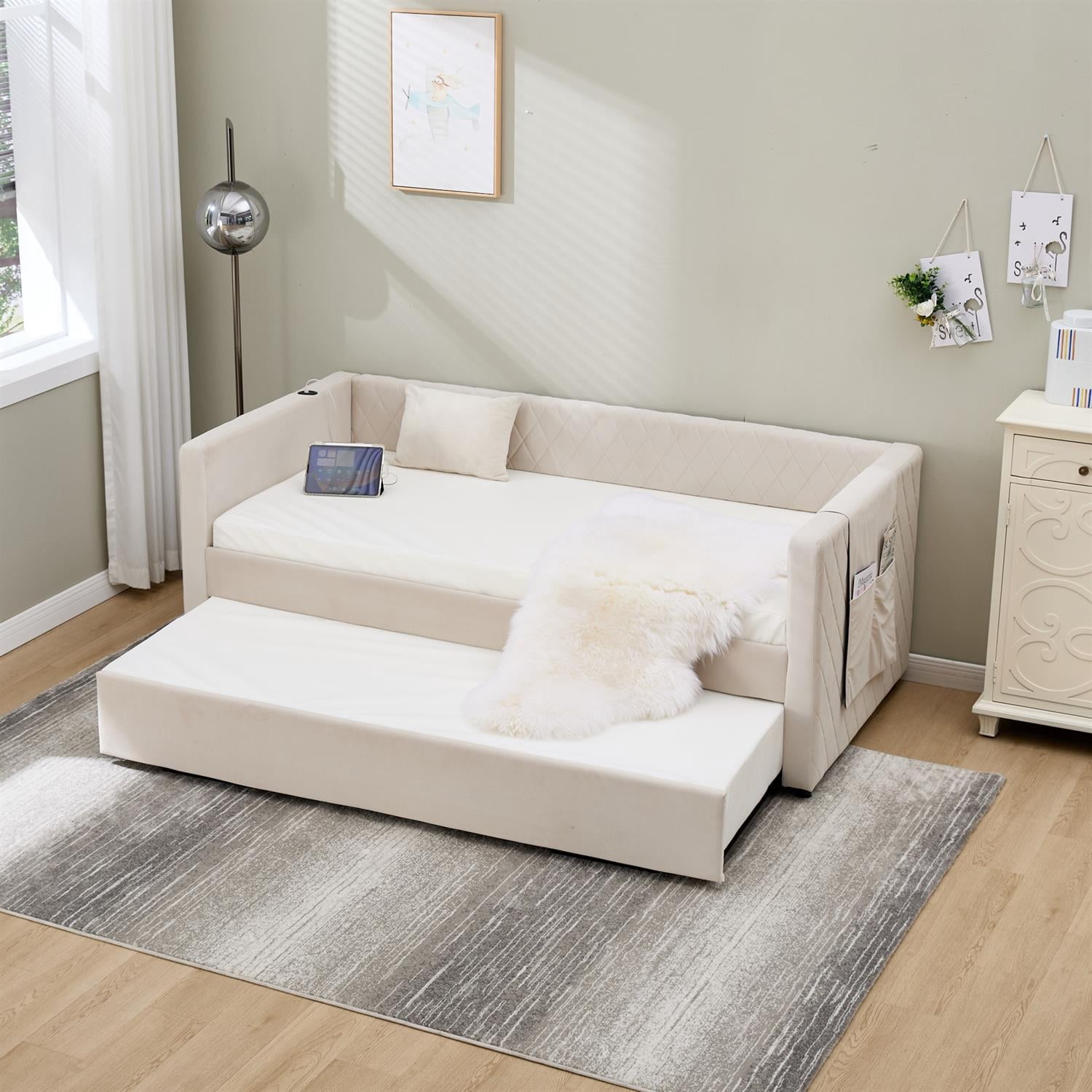 Demi Bonn Beige Velvet Daybed, Sturdy Wooden Frame with Modern Diamond ...