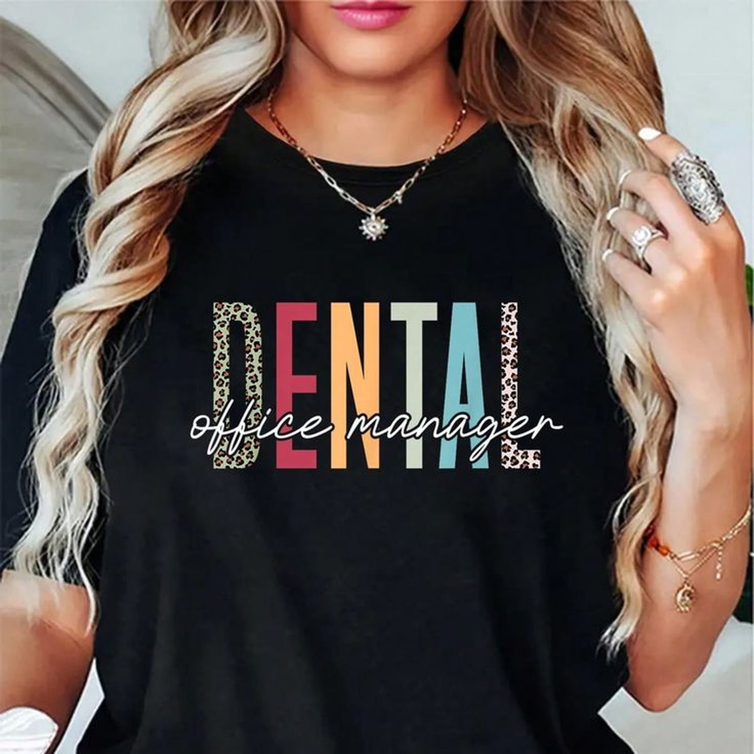 Dental Office Manager Appreciation Leopard T-S1HiR1ASual S1Hort eeve ...