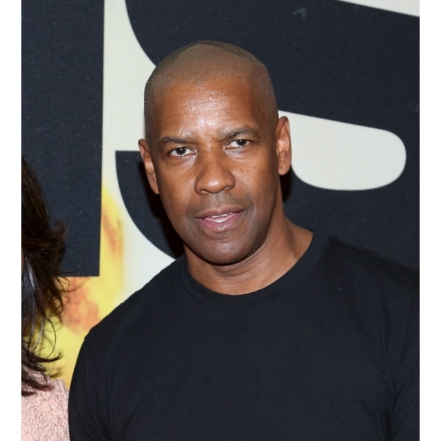 Denzel Washington At Arrivals For 2 Guns Premiere Photo Print - Walmart ...
