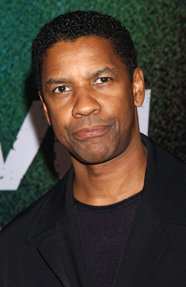 Denzel Washington At Arrivals For Deja Vu Premiere, Ziegfeld Theatre ...