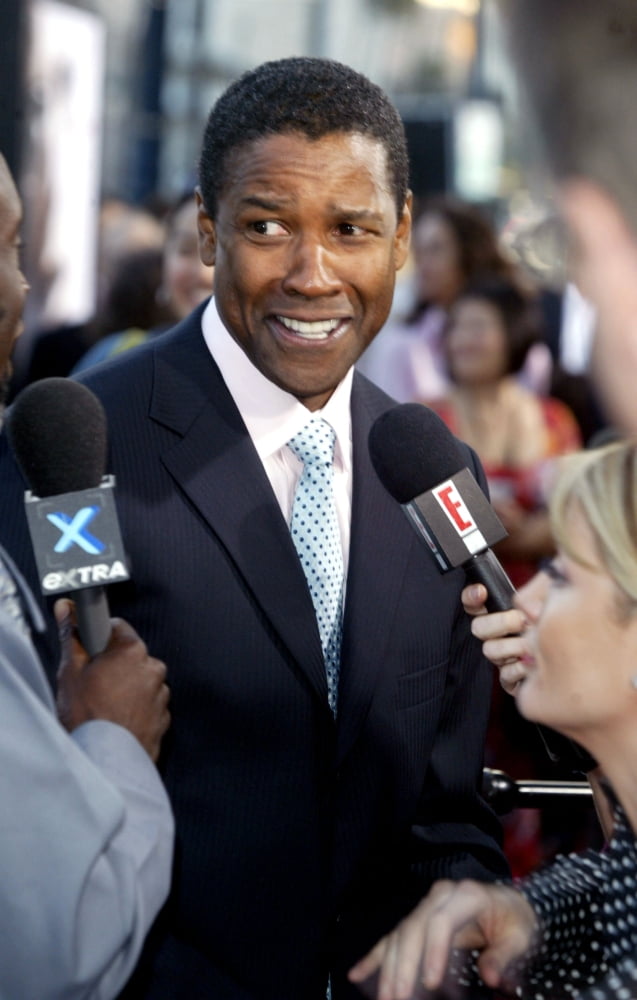 Denzel Washington At The Premiere Of The Manchurian Candidate, July 22 ...
