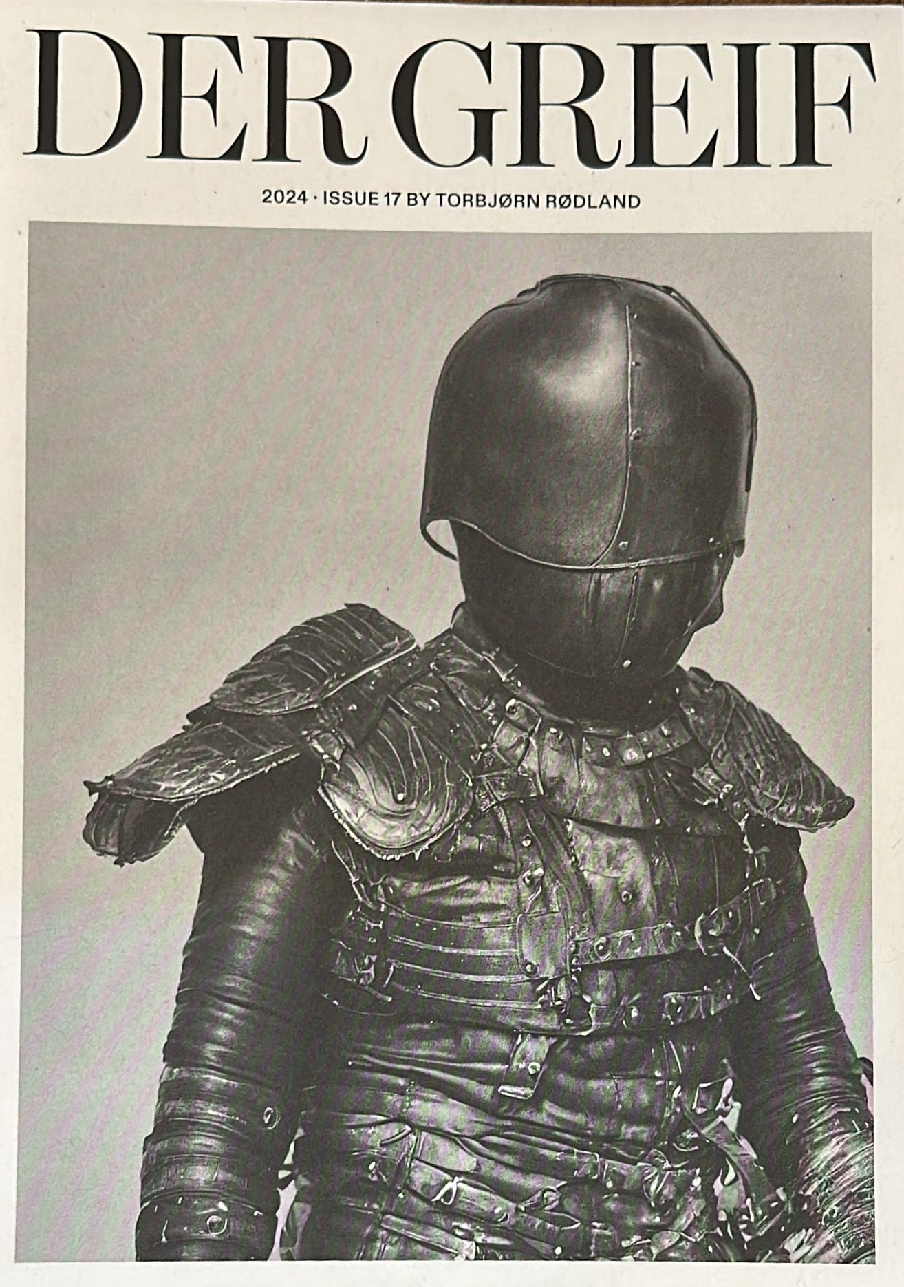 Der Greif Magazine Issue 17 - Walmart.com