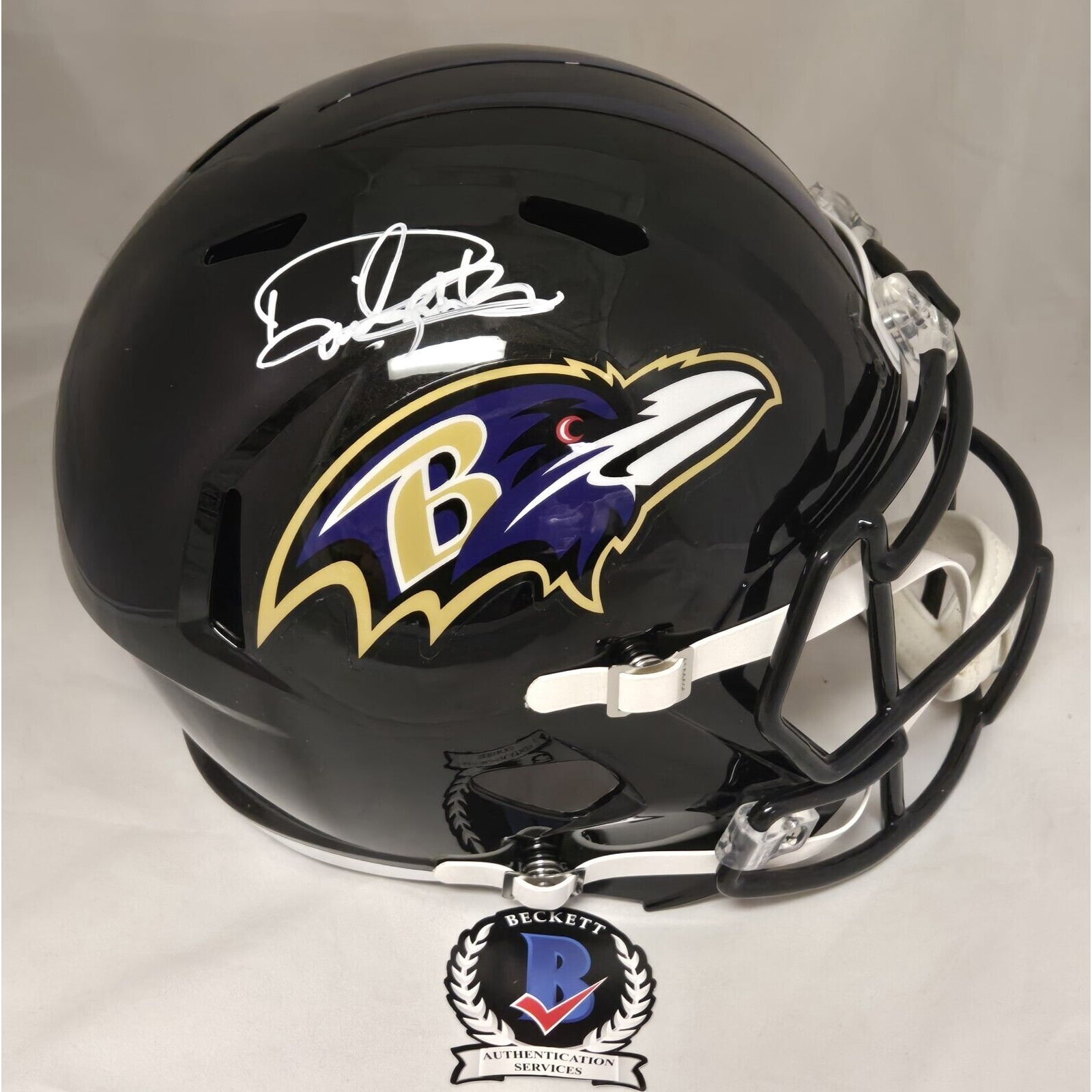 Derrick Henry Signed Baltimore Ravens Full Size Speed Replica Helmet ...