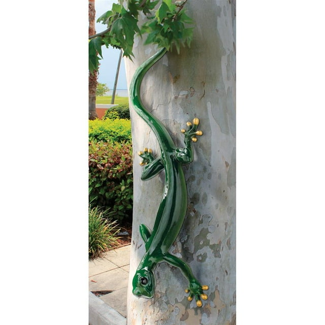 Design Toscano Giant Garden Gecko Lizard Statue - Walmart.com