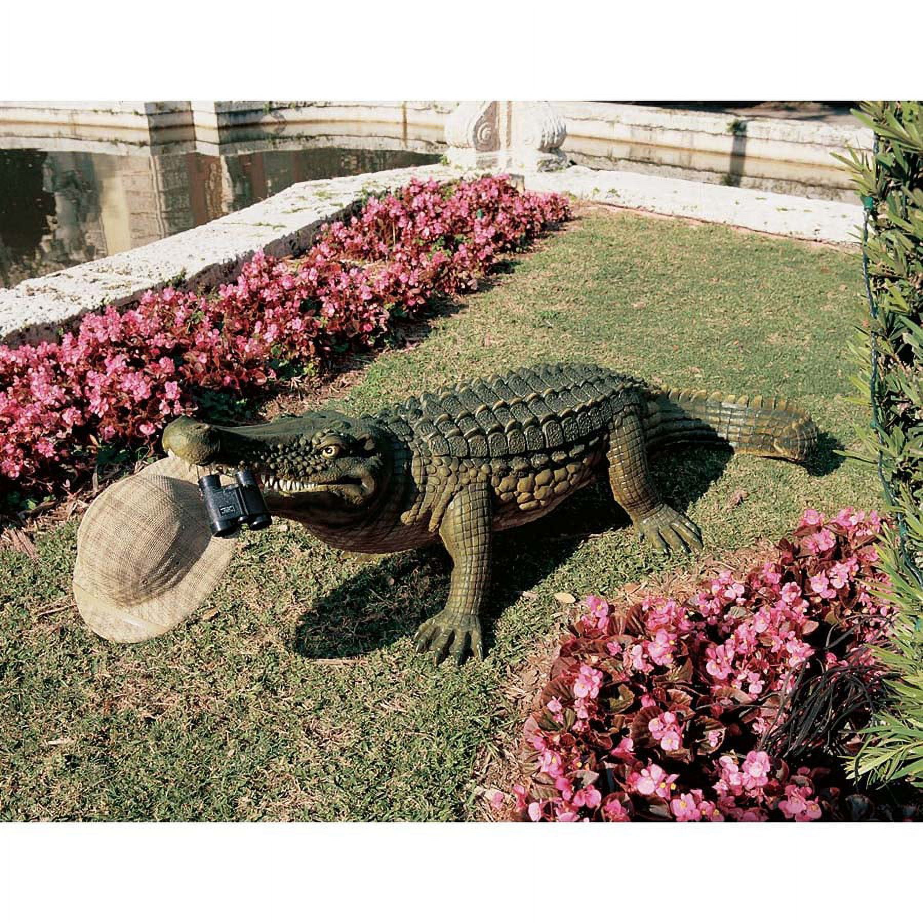 Design Toscano The Gargantuan Garden Gator Statue - Walmart.com