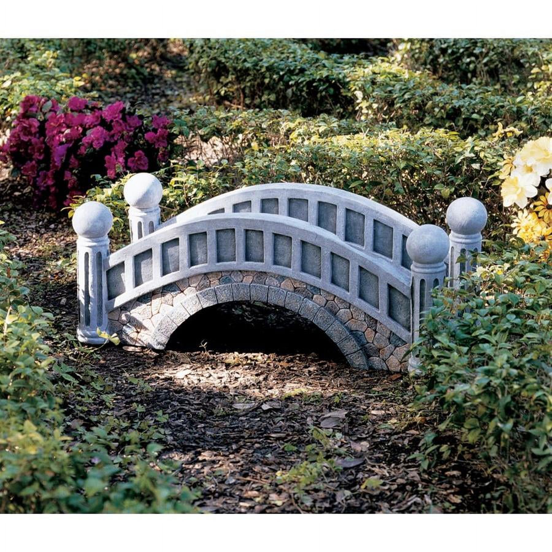 Design Toscano The Halfpence Cobblestone Bridge - Walmart.com