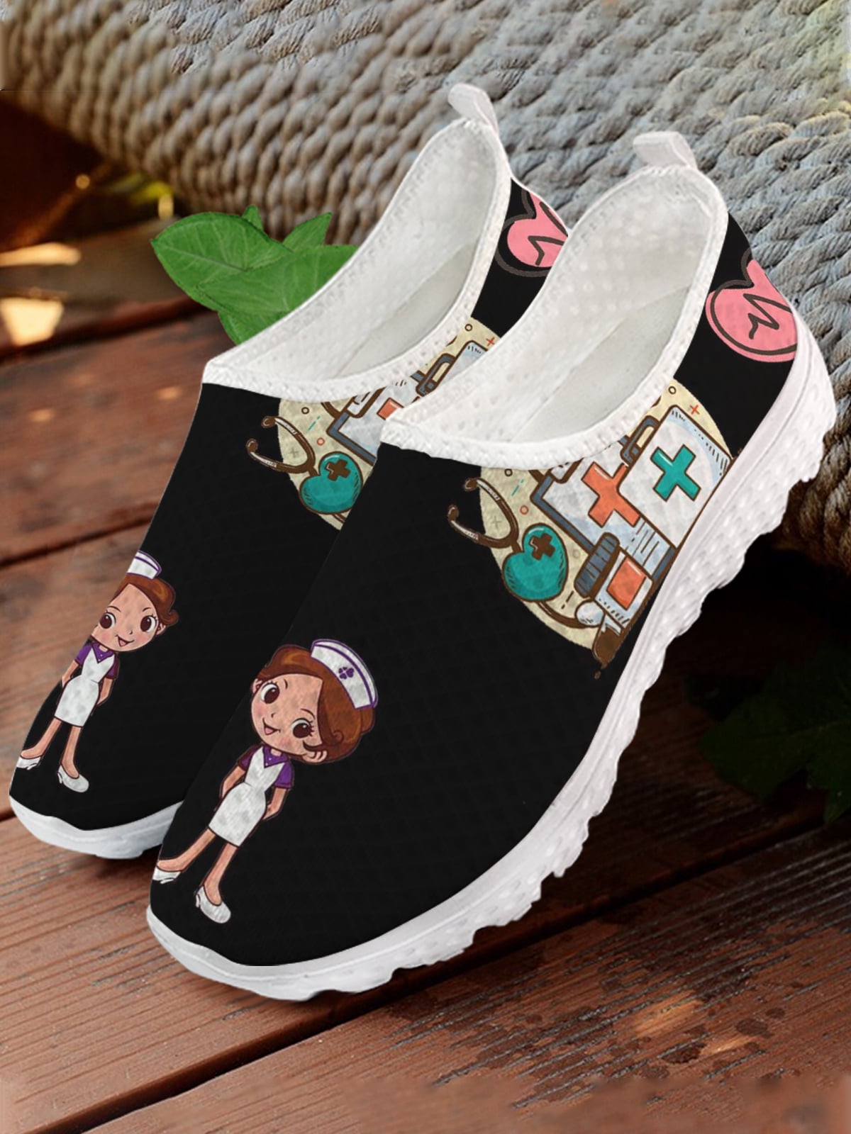 Design Women White Nursing Shoes Cute Cartoon Nurse Doctor Medical ...