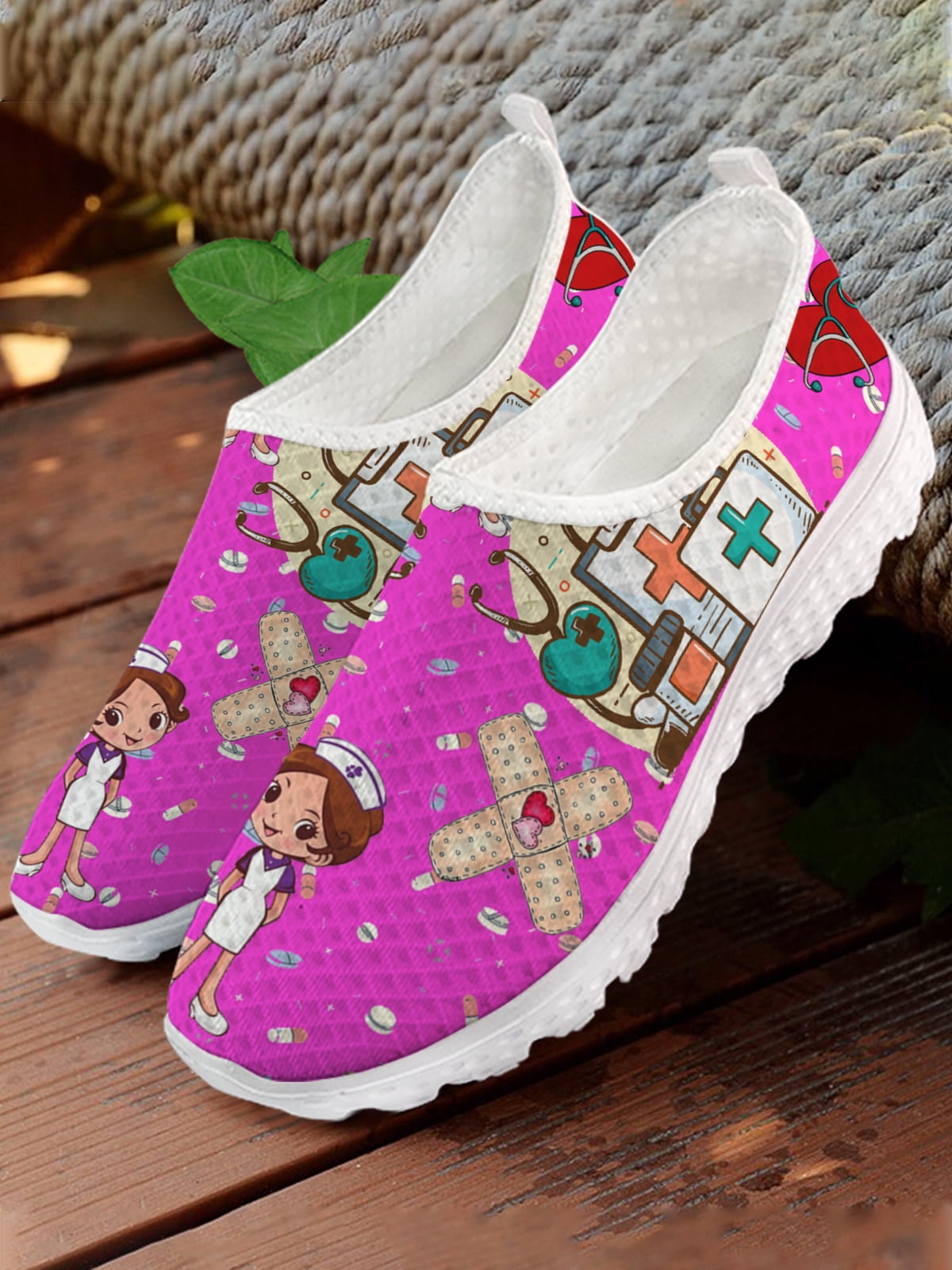 Design Women White Nursing Shoes Cute Cartoon Nurse Doctor Medical ...