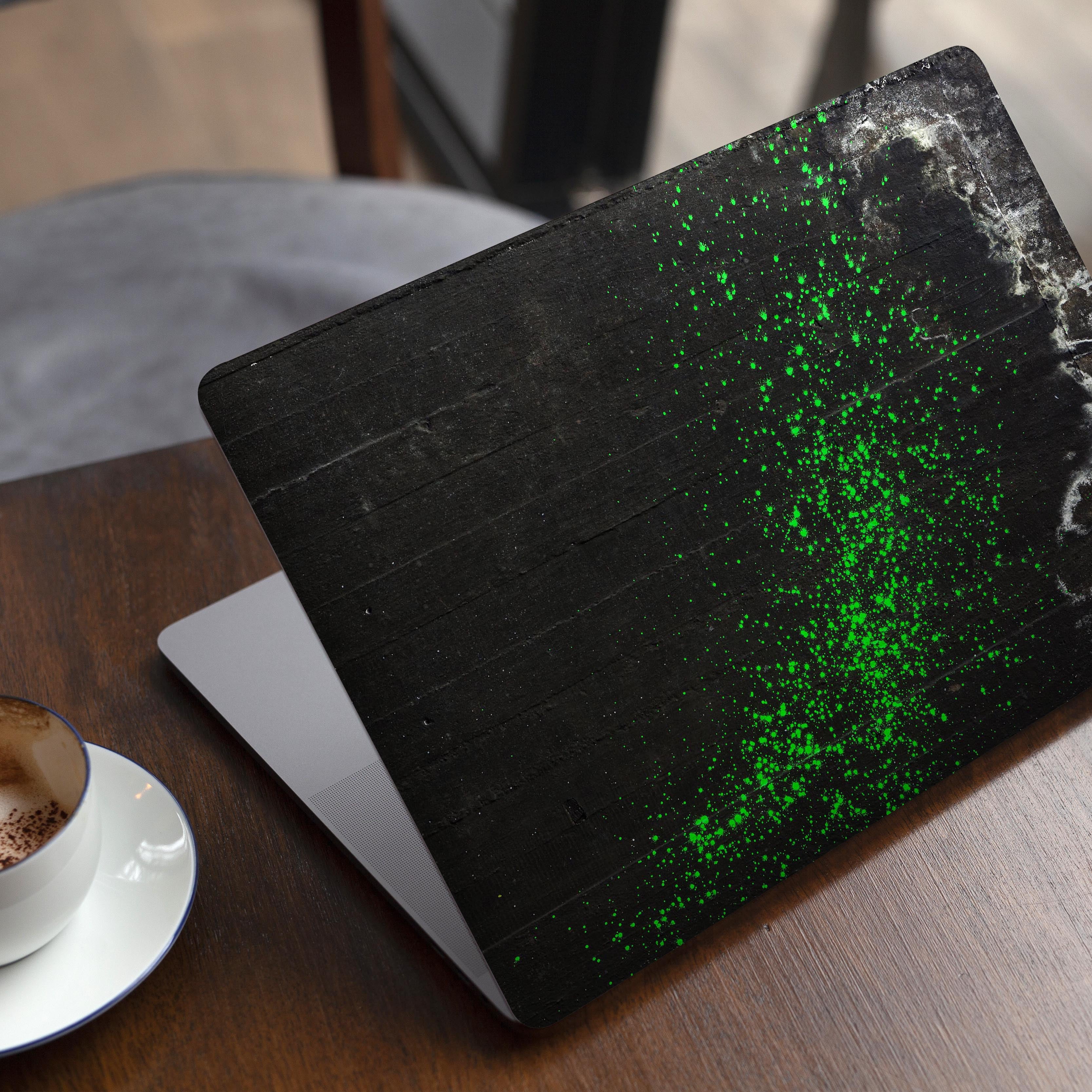 DesignSkinz Grungy Green and Black Wood Surface Full-Body Skin Decal ...