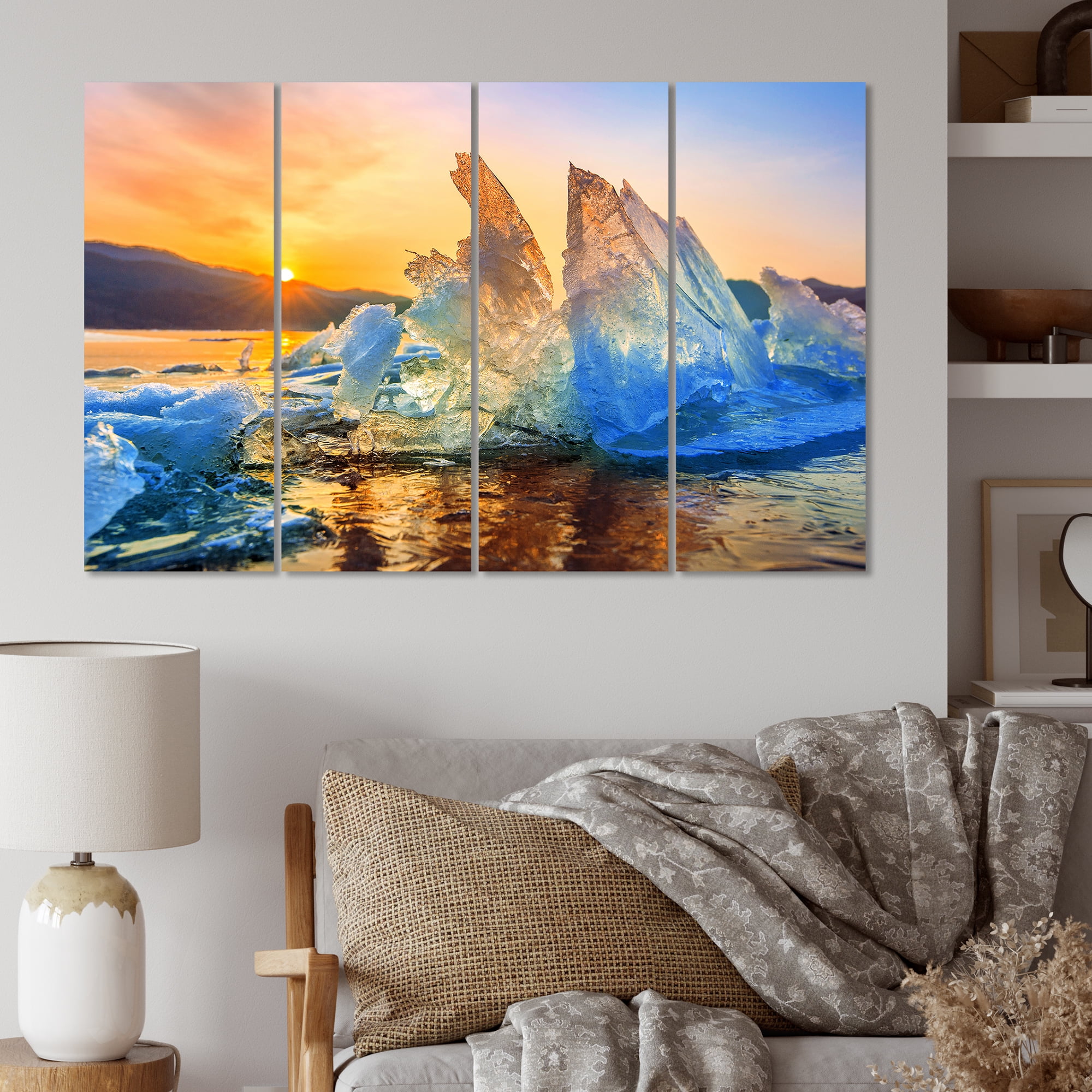 Designart "Alaskan Mini Iceberg Frozen Sculpture" Landscapes Art Living ...