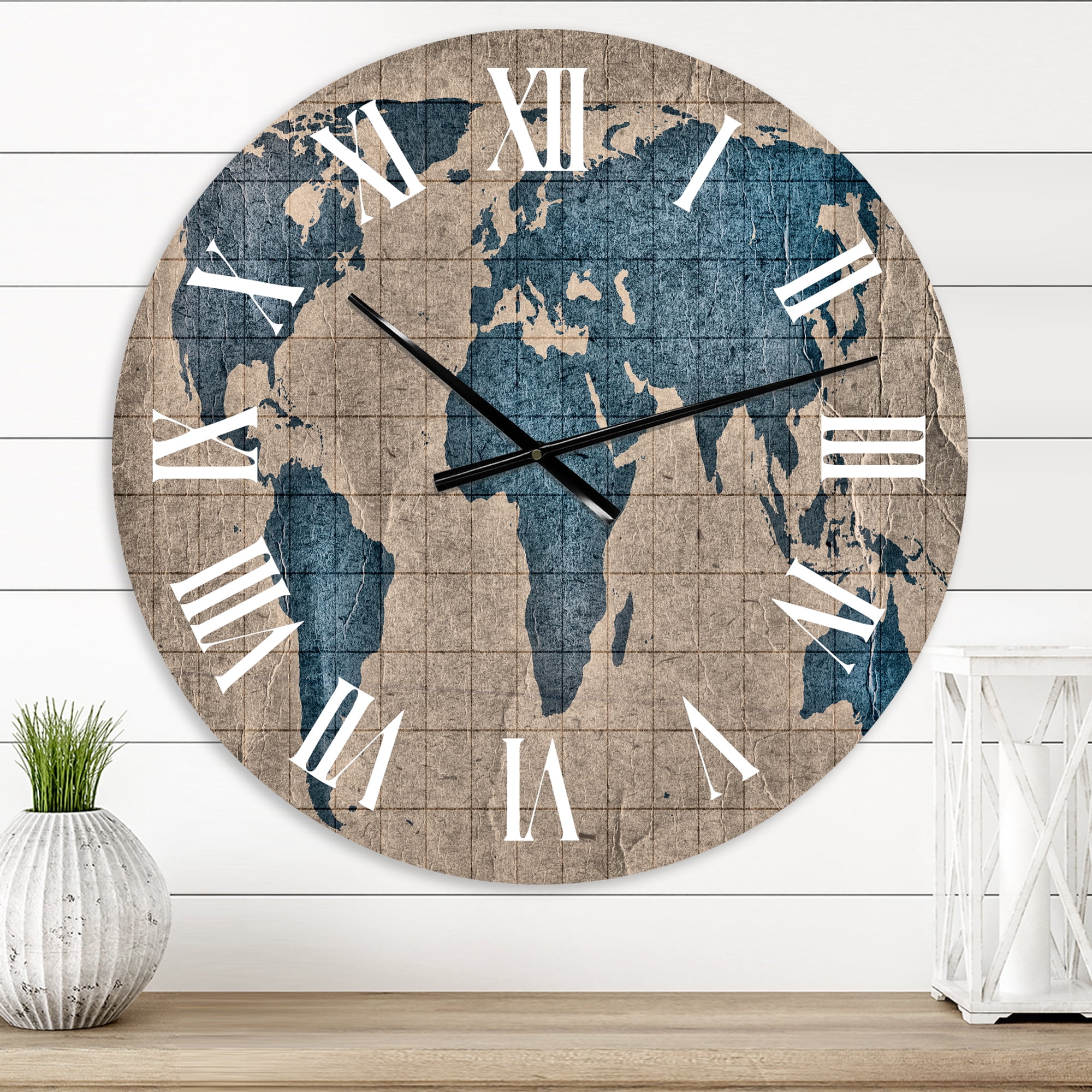 Designart Ancient Map Of The World I Rustic Wall Clock - Aluminium ...