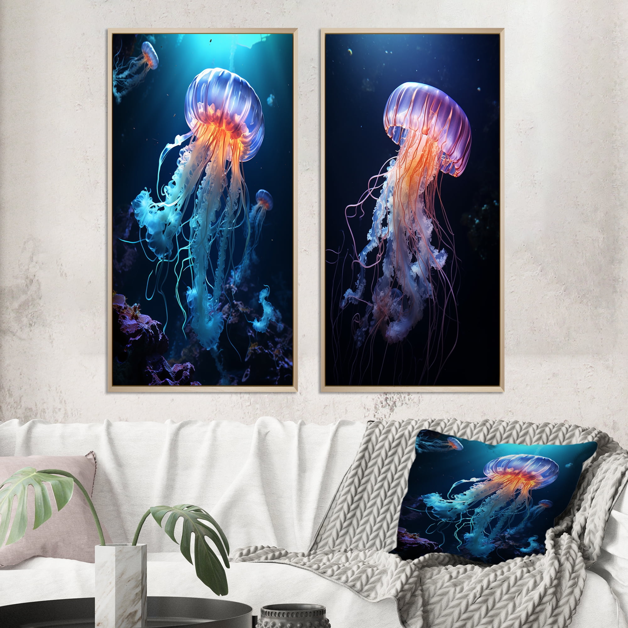Designart "Luminescent Beauty of Jellyfish I" Jellyfish Framed Wall Art ...