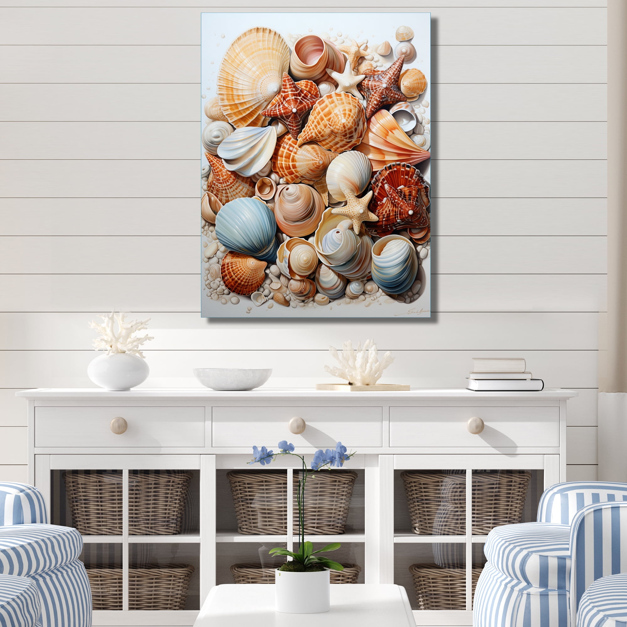 Designart "Seashell Beauty Beach Photo III" Animals Metal Art Print ...