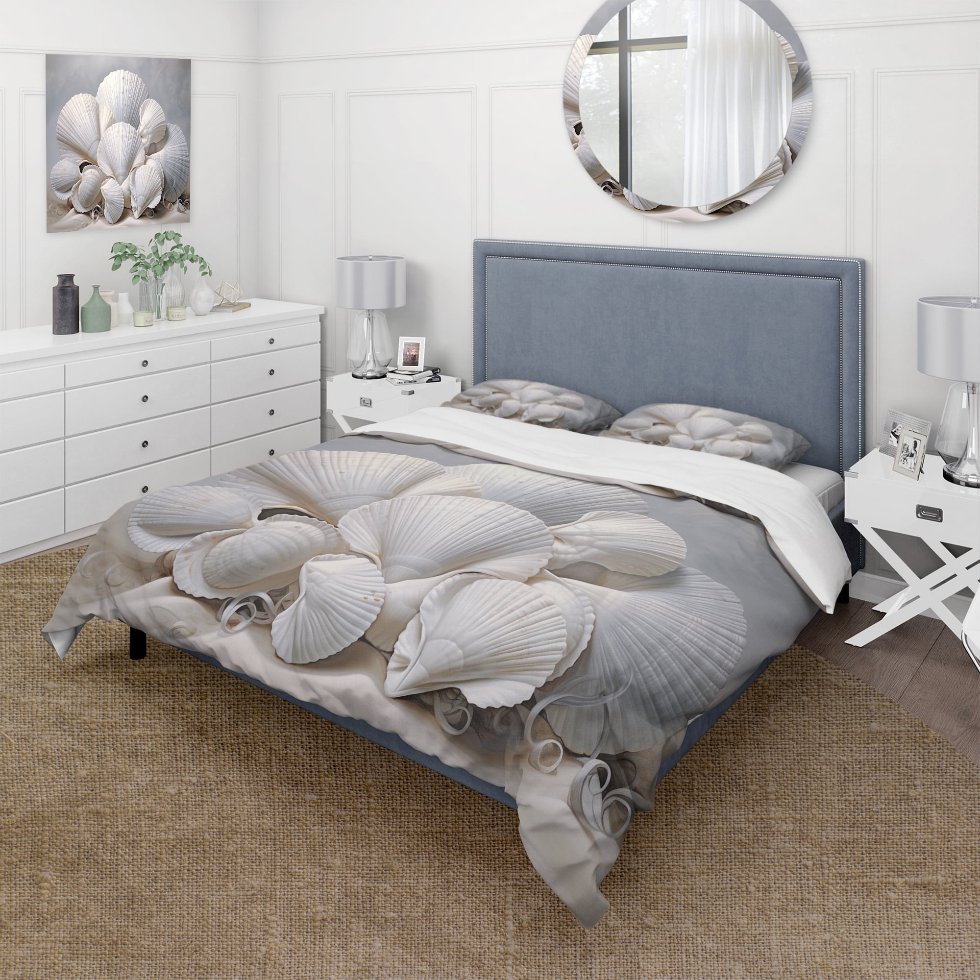 Designart "White Seashells" Animals Bedding Covert Set - Seashell White ...