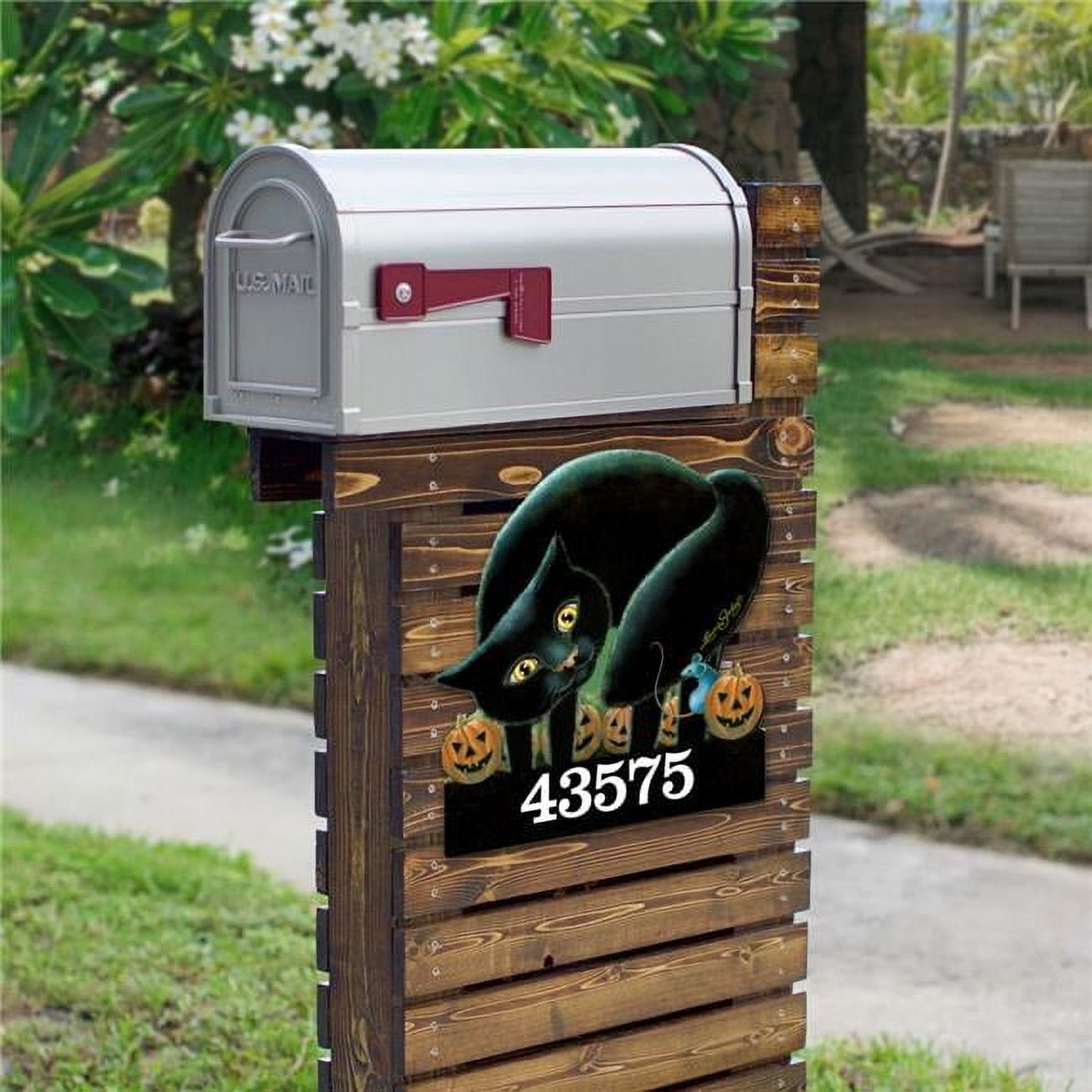 Designocracy 12 in. Black Cat Wooden Custom House Number Sign Decor ...