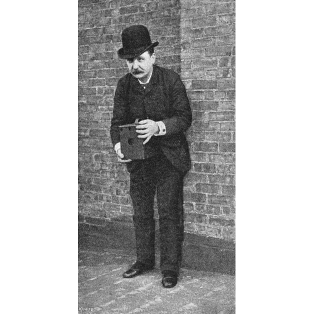 Detective Camera 1889. Noperating A Detective Camera. Photogravure 1889 ...