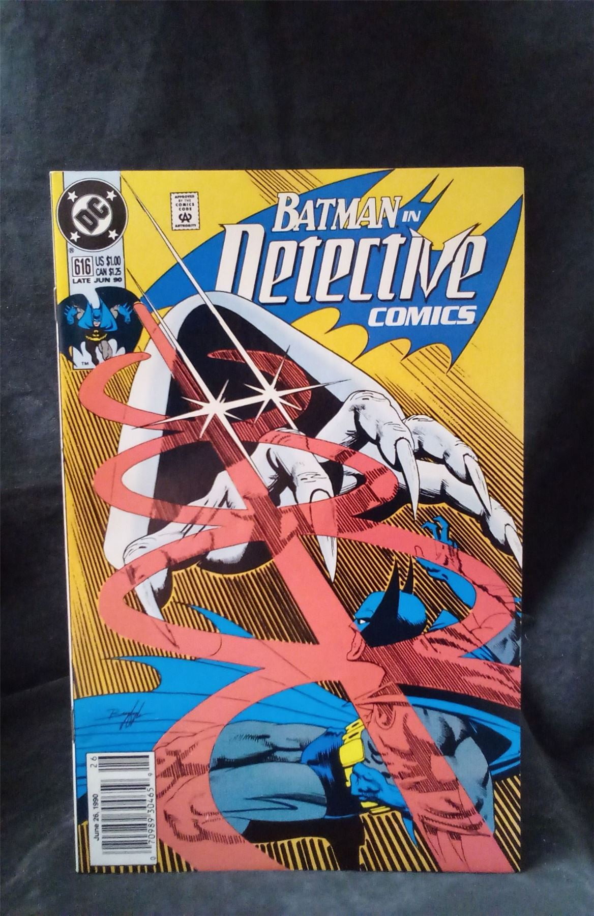 Pre-Owned Detective Comics #616 1990 DC Comics Comic Book - Walmart.com