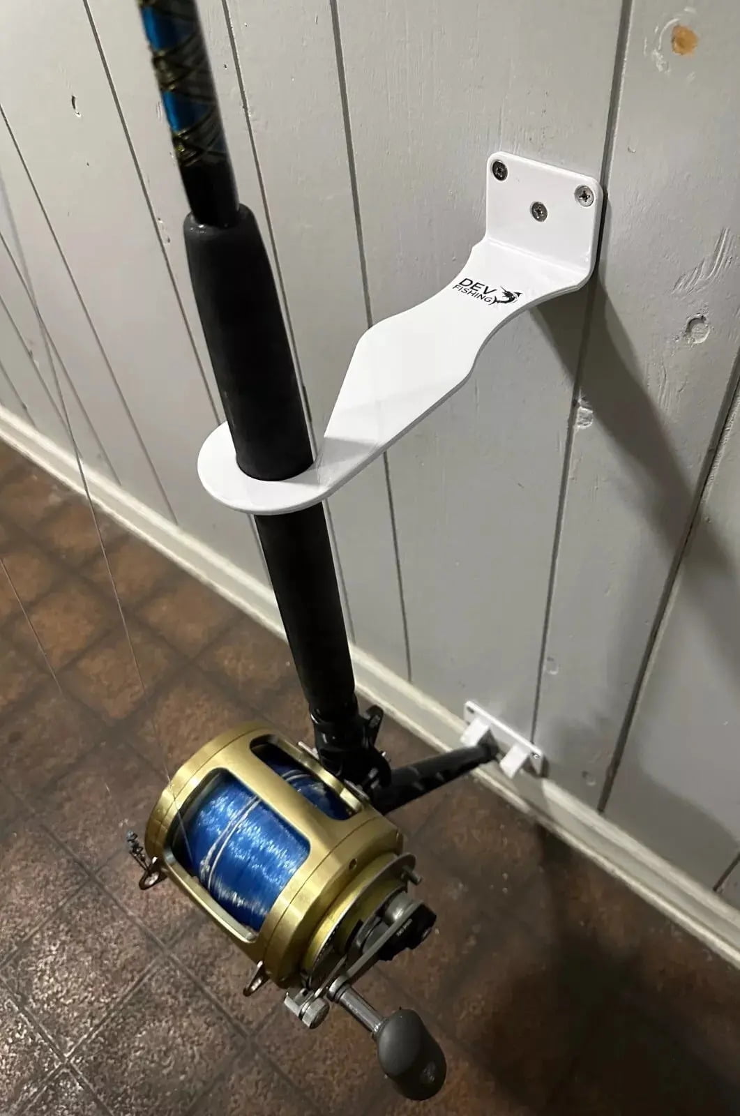 Dev Fishing Single Bent Butt Wall Mount Rod Pole Holder Stand Display ...