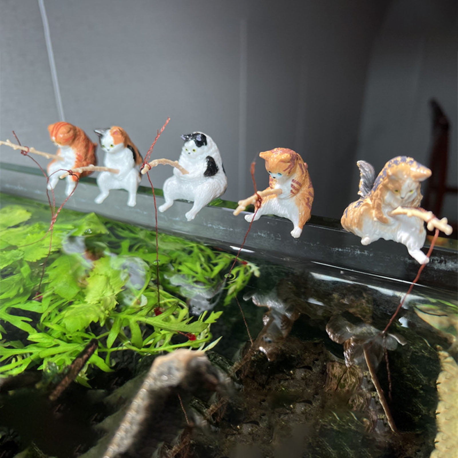 Deyuer Fish Tank Landscaping Vivid Shape Exquisite Cartoon Fishing Cat ...