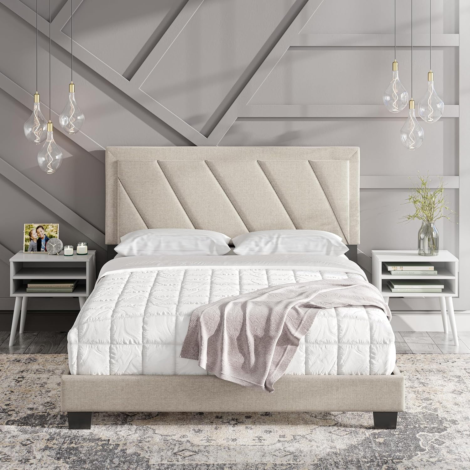 Diagonal Full Size, White Linen Upholstered Platform Bed with ...